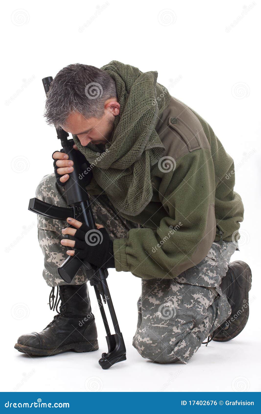 Soldado paramilitar foto de archivo. Imagen de arma, firearm - 17402676