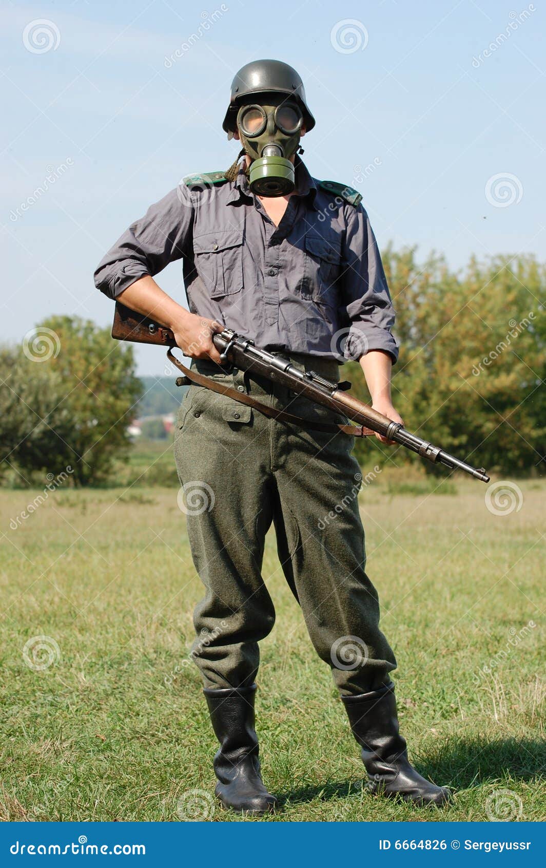Soldat De Reconstitution Allemand Ww2 Photo stock - Image du homme ...