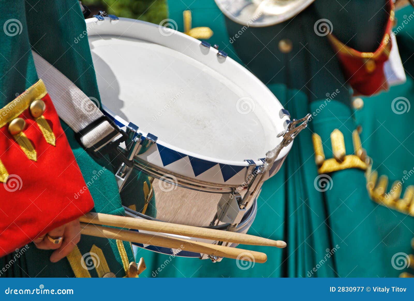 Soldat mit einer Trommel stockbild. Bild von kostüm, trommel - 2830977