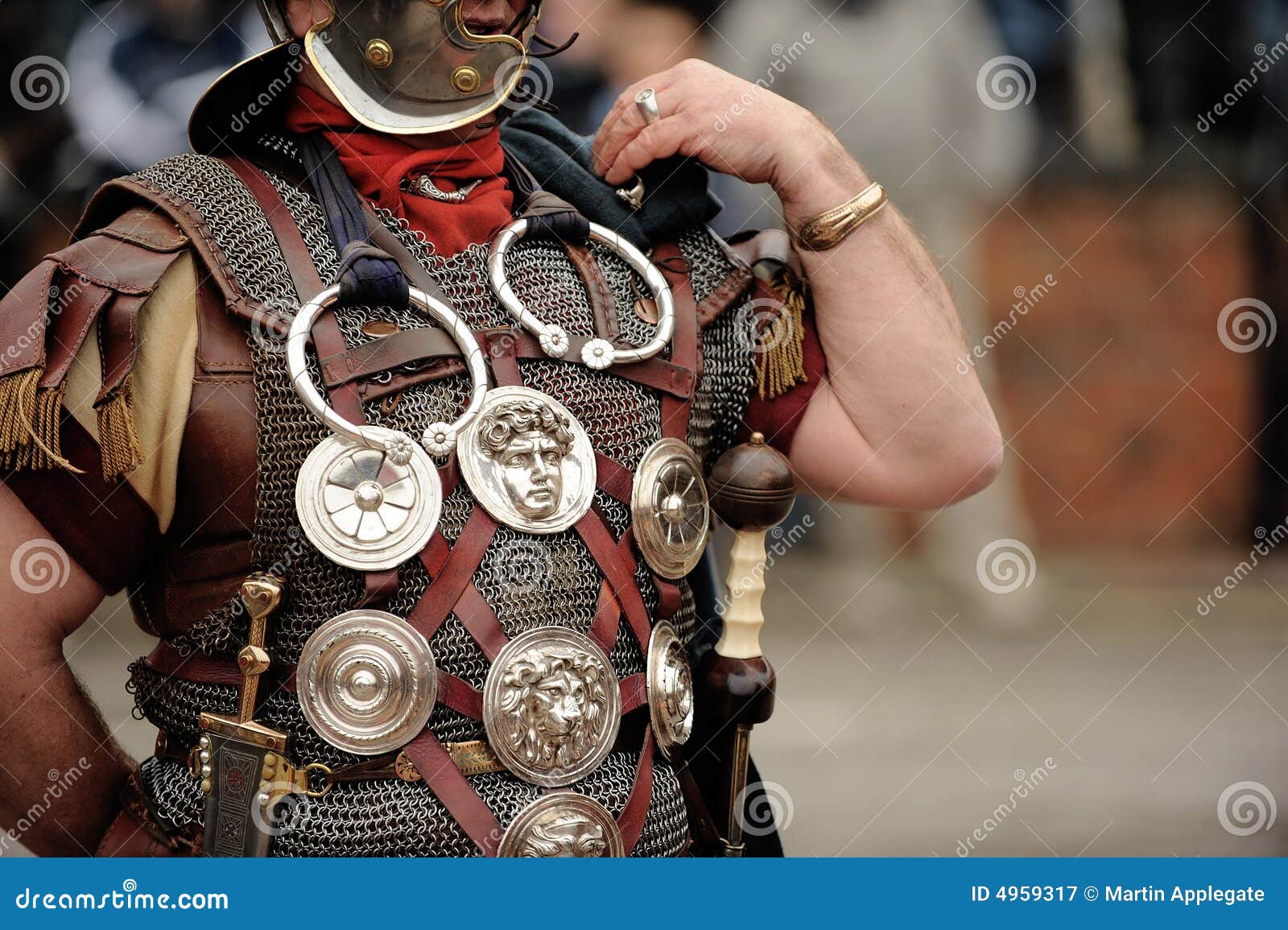 Soldato romano immagine stock. Immagine di spada, pugnale - 4959317