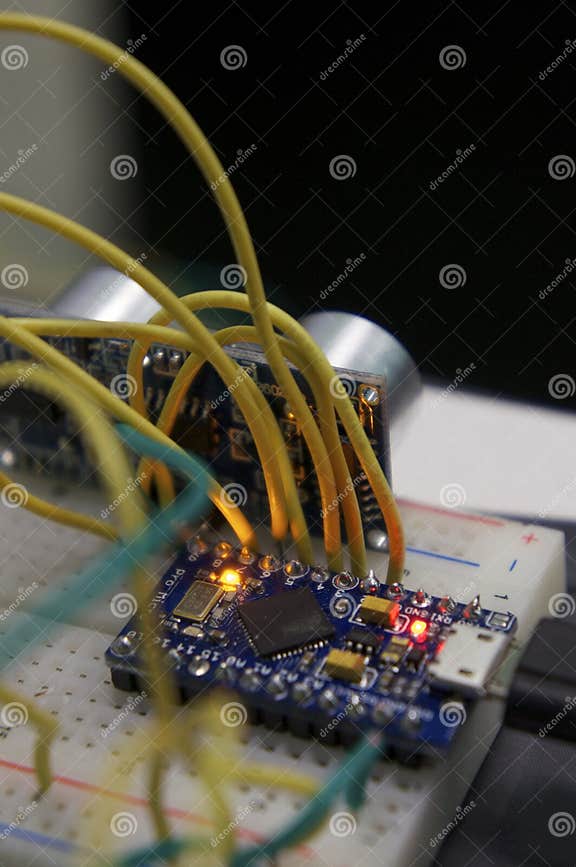 Solderless Electronic Project. Stem and Robotics Learning Process ...