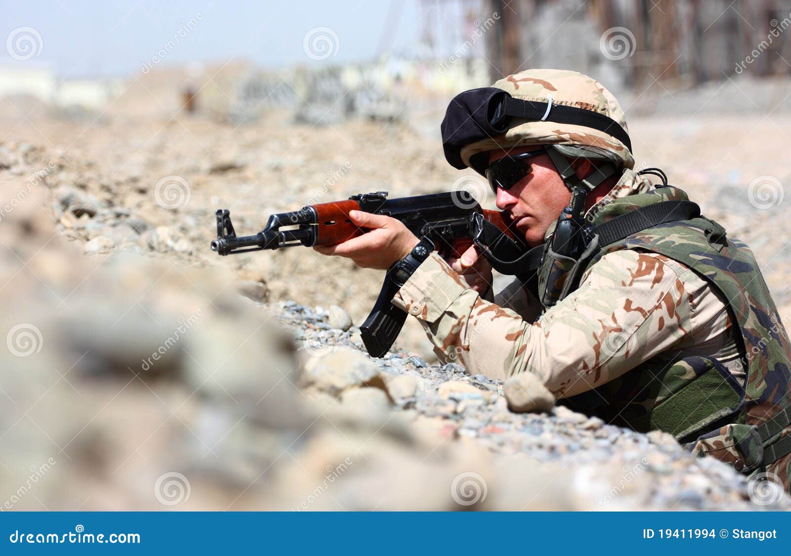 A soldier aiming stock photo. Image of loaded, automatic - 19411994