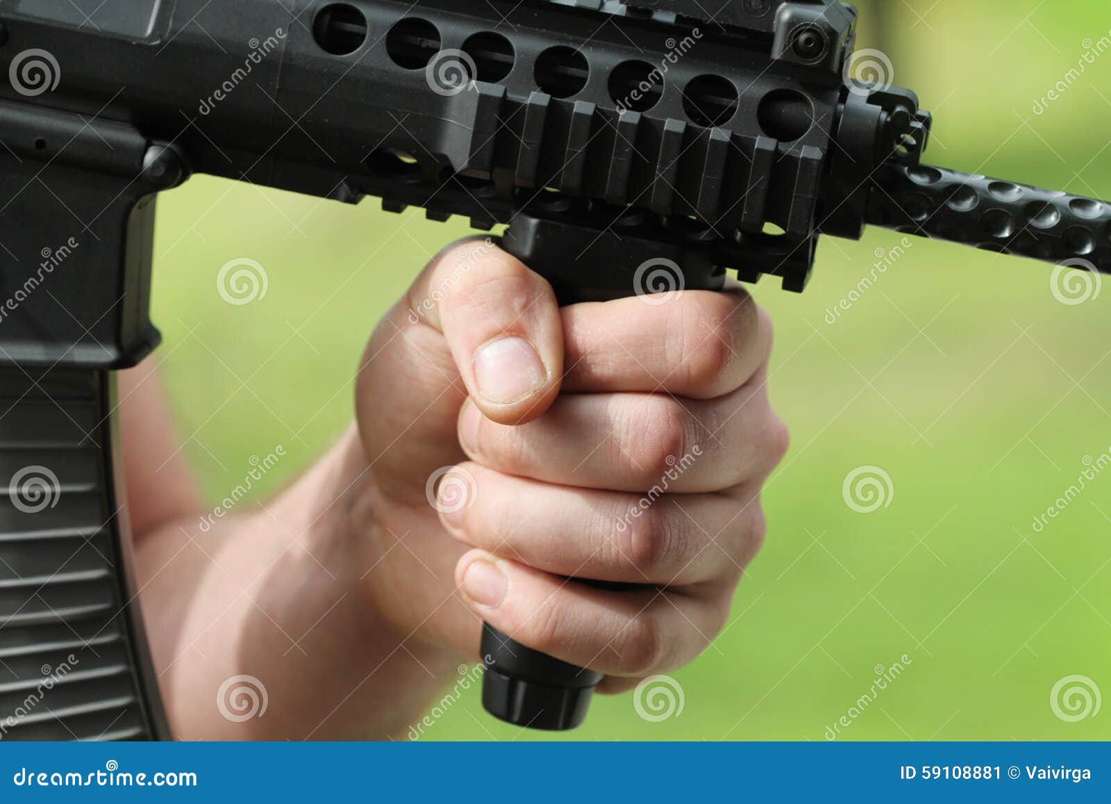 Soldier with Automatic Weapon Stock Image - Image of armed, outdoors ...