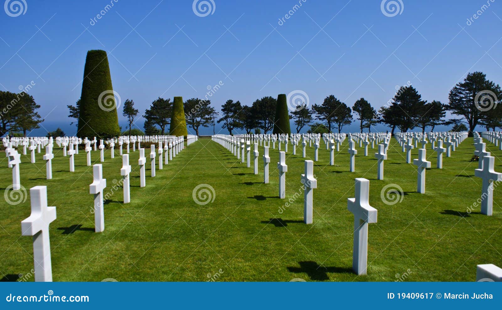 Soldier Cemetery In Normandy Picture. Image: 19409617