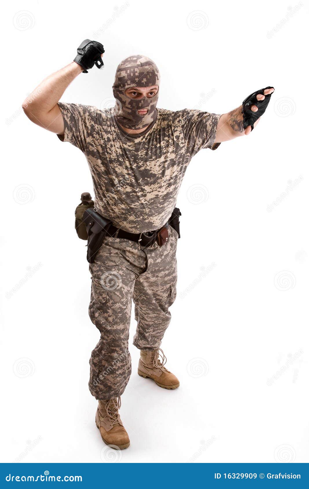 Soldier fighting stock image. Image of aiming, fine, marines - 16329909