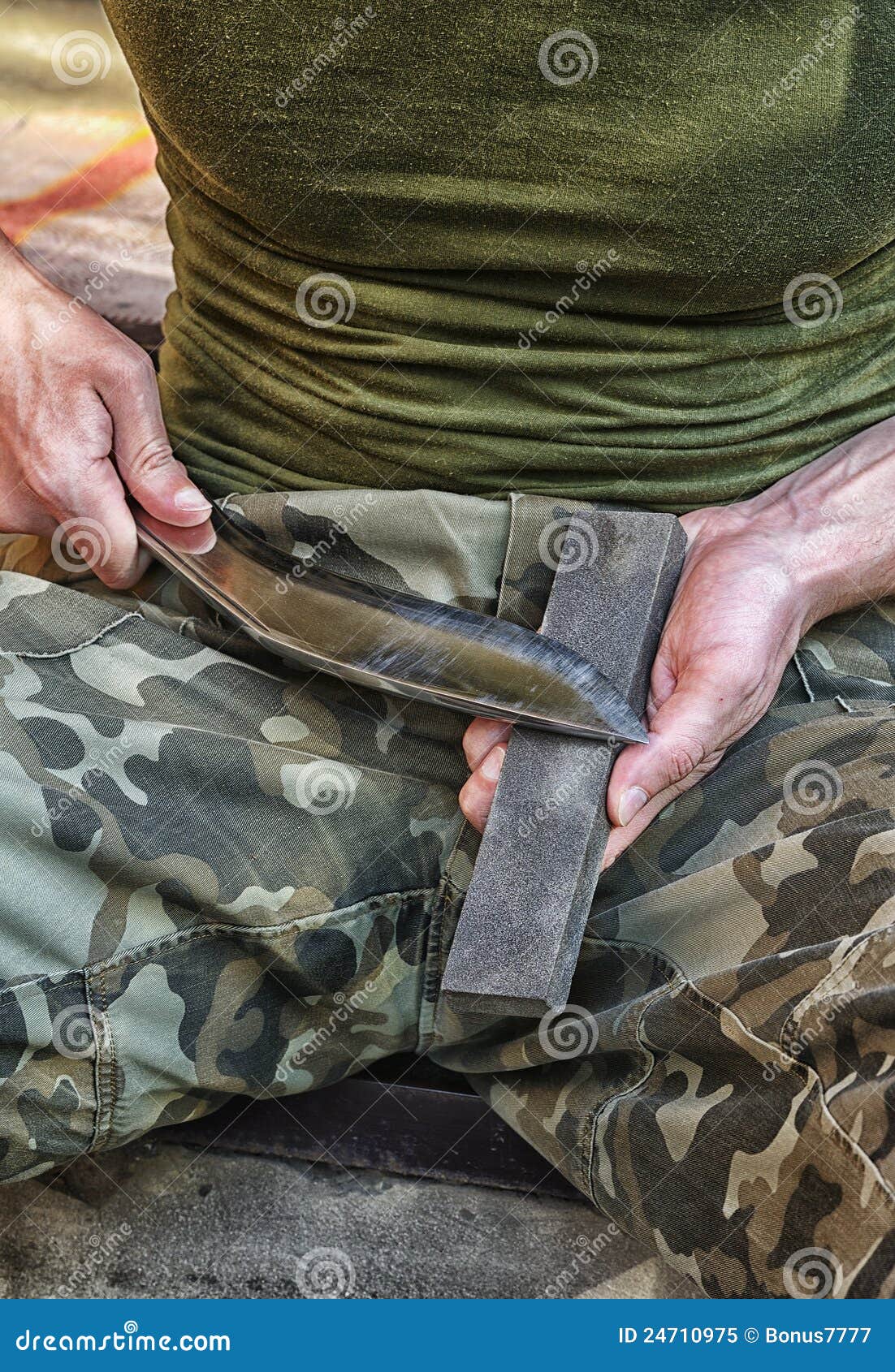 Soldier with knife stock image. Image of protect, sharpen - 24710975