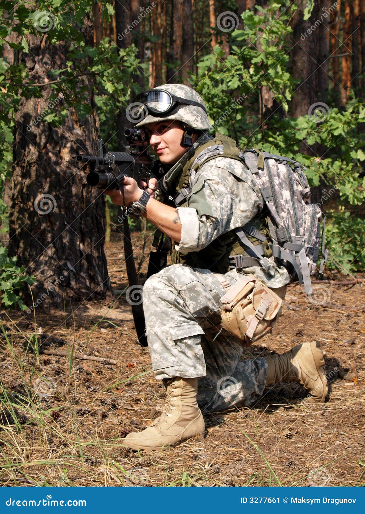 Soldier With M4 Carbine Aiming Royalty-Free Stock Photography ...
