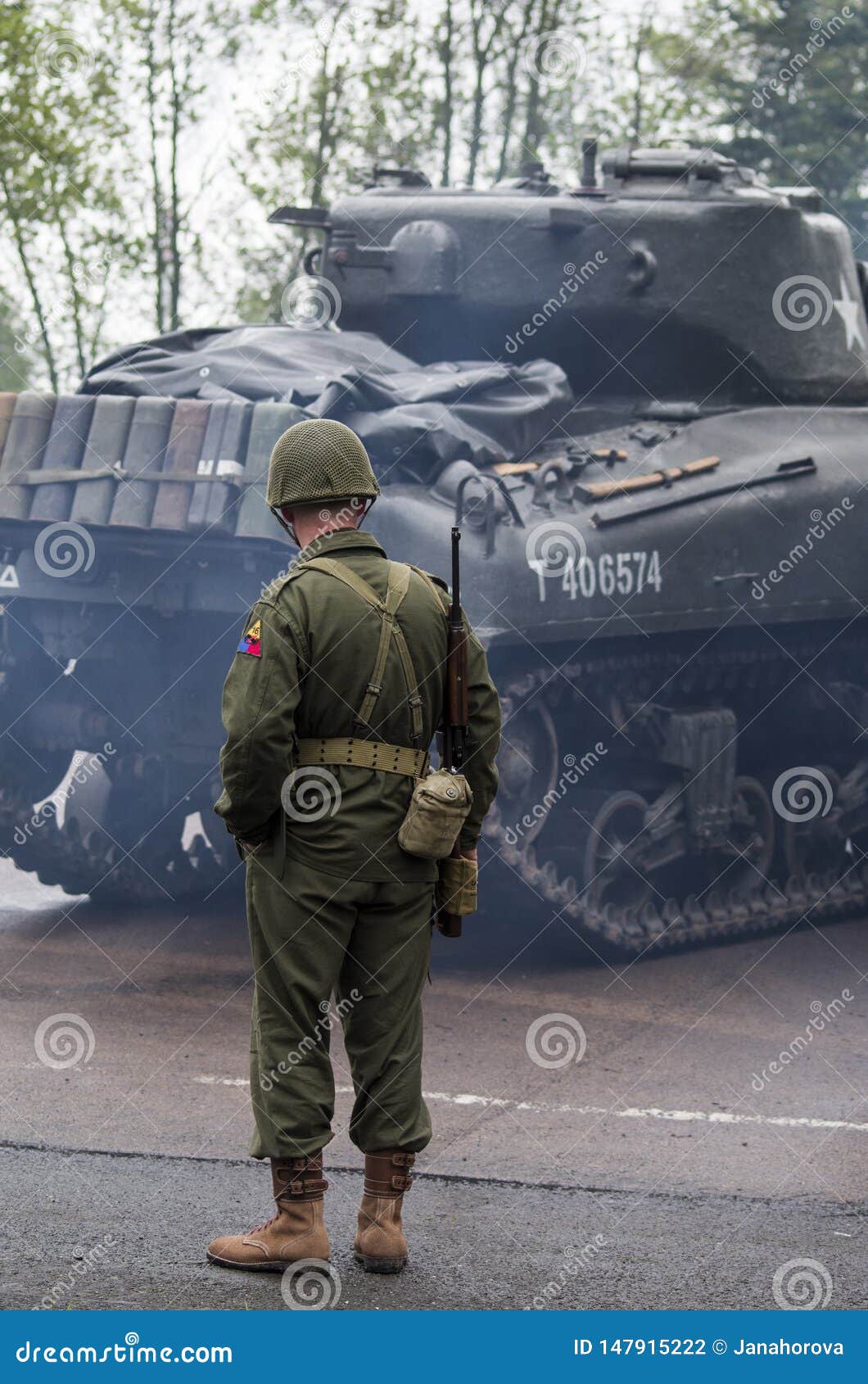 Soldier and tank editorial photography. Image of special - 147915222