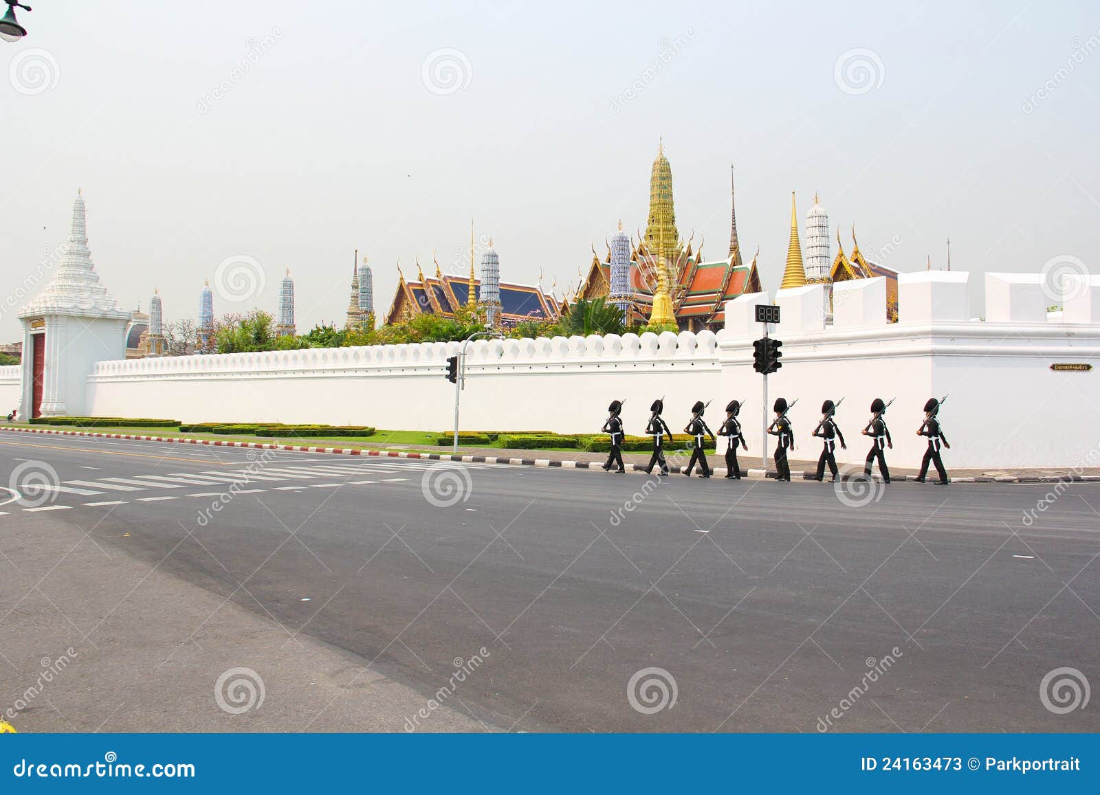 Soldier Walk Around Wat Phra Kaeo Editorial Stock Photo - Image of road ...