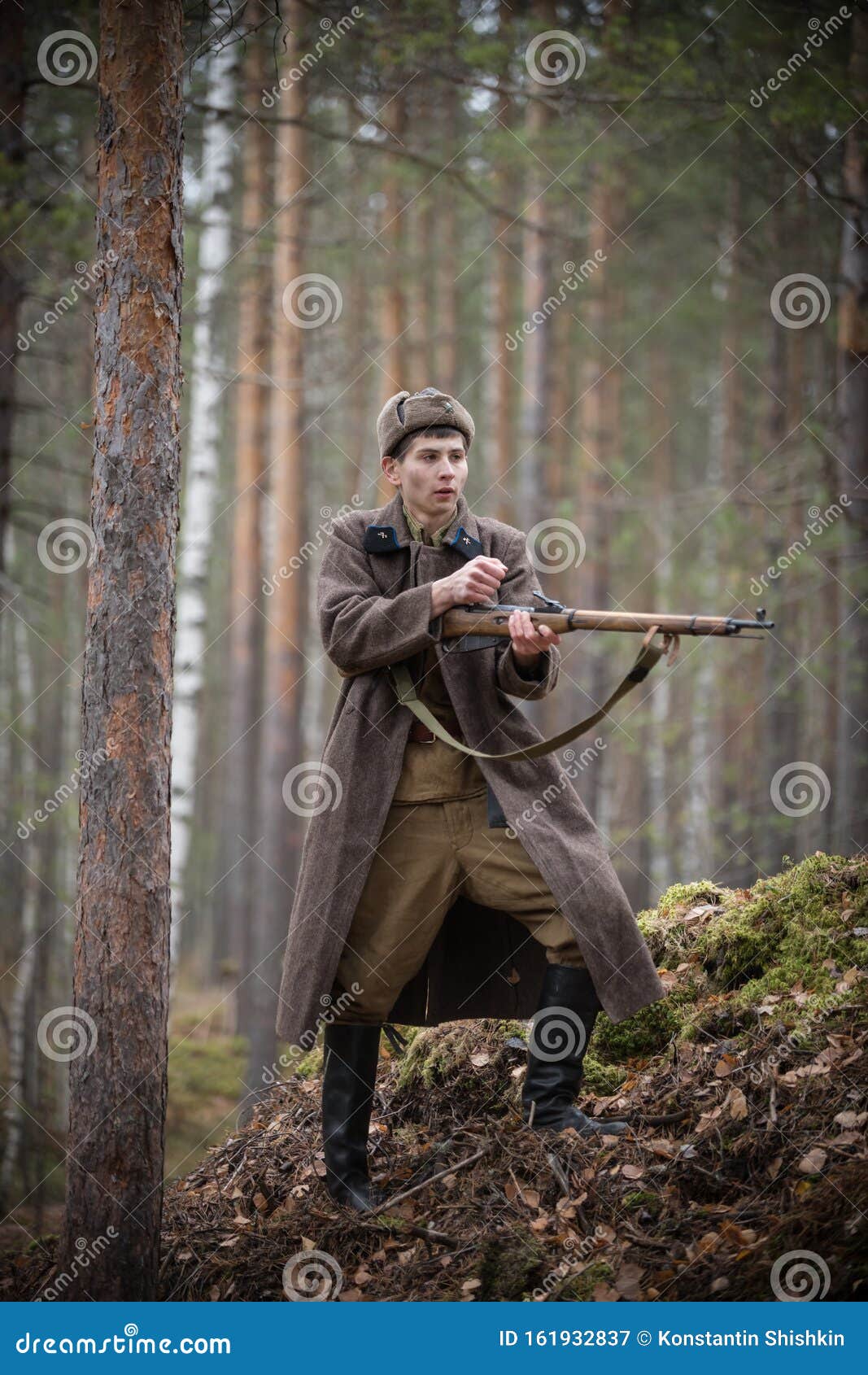 A Soldier of World War II S Reloading the Rifle Stock Image - Image of ...
