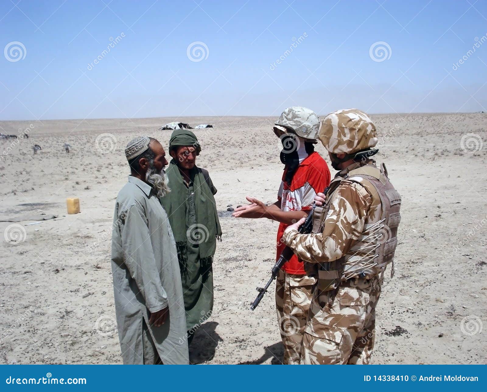 Soldiers bringing peace editorial image. Image of dressed - 14338410