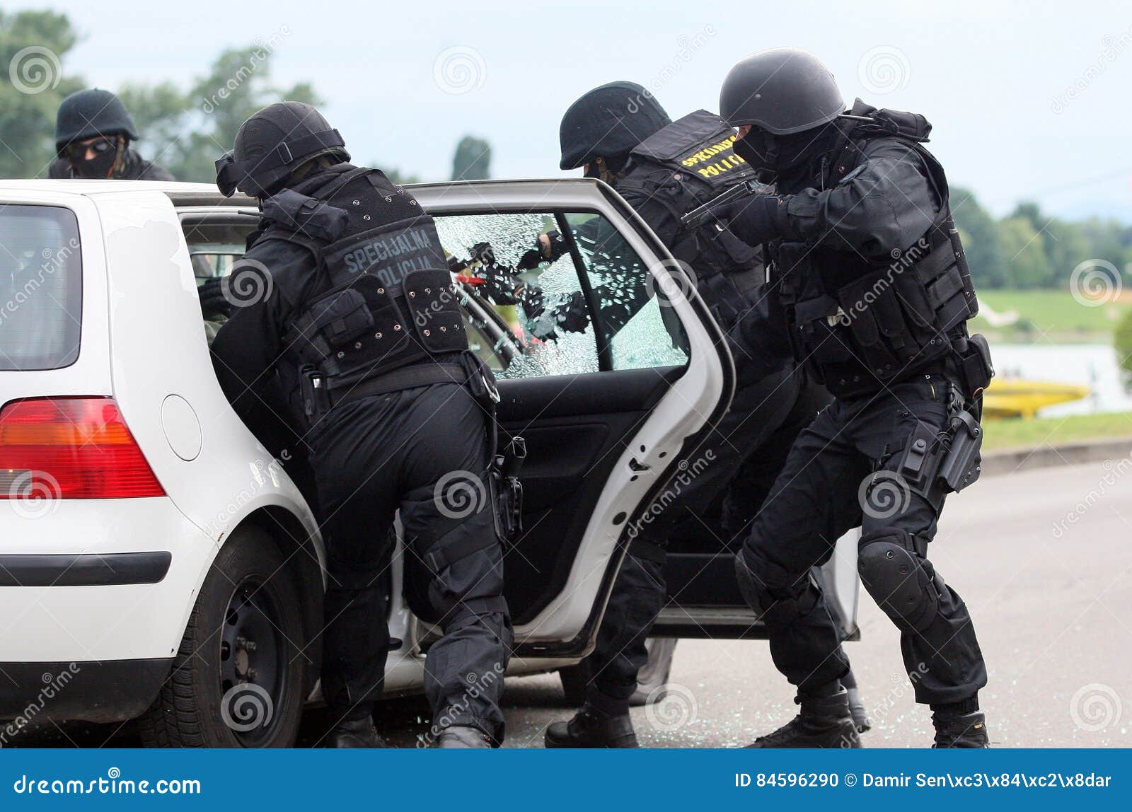 Soldiers busting terrorist editorial image. Image of gear - 84596290