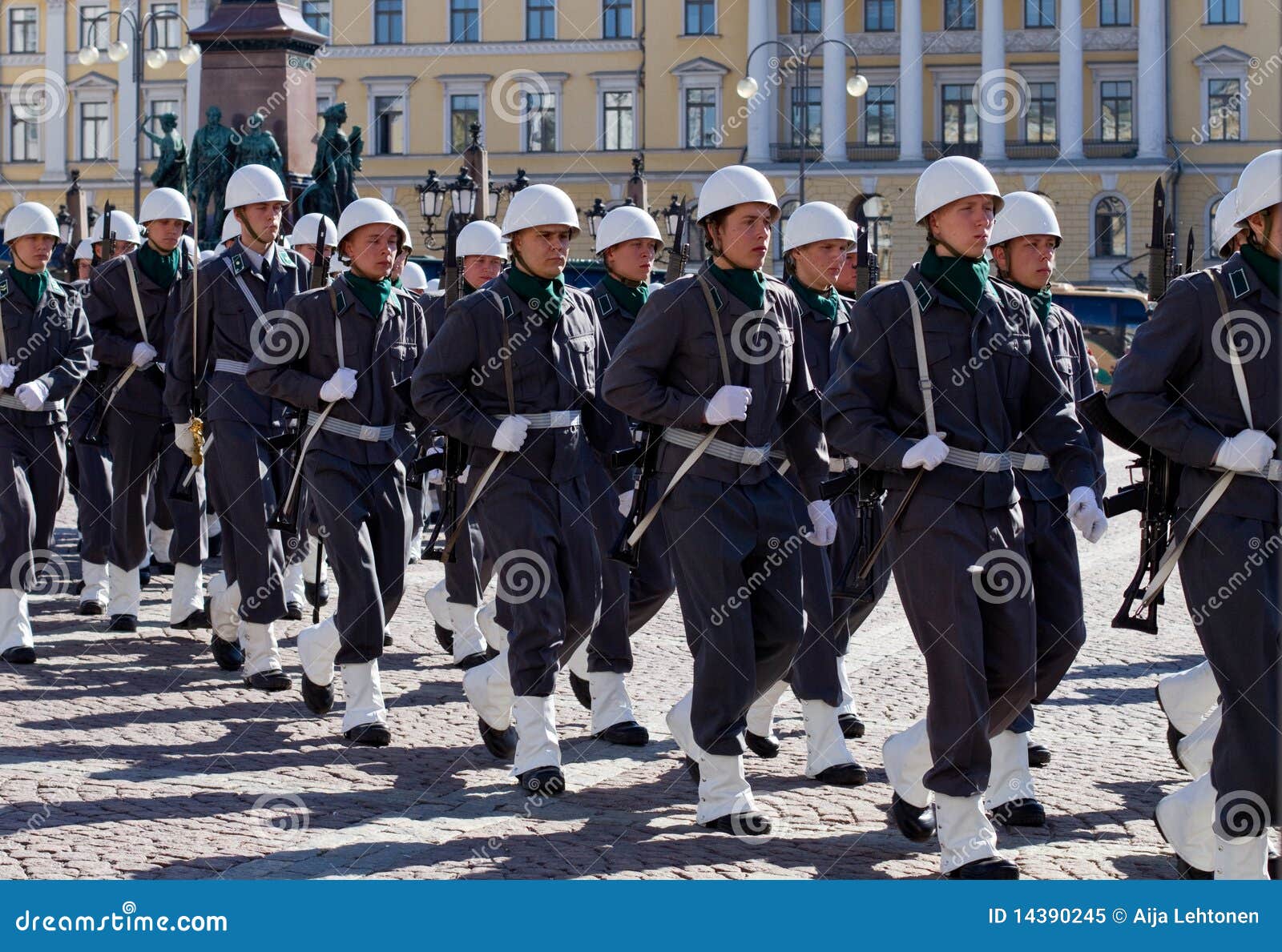 Soldiers on ceremonies editorial image. Image of country - 14390245