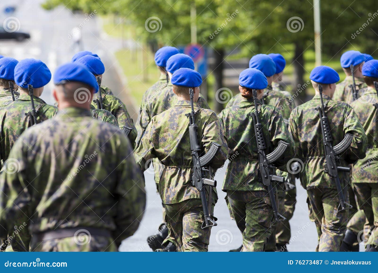 Soldiers with guns. editorial photography. Image of parade - 76273487