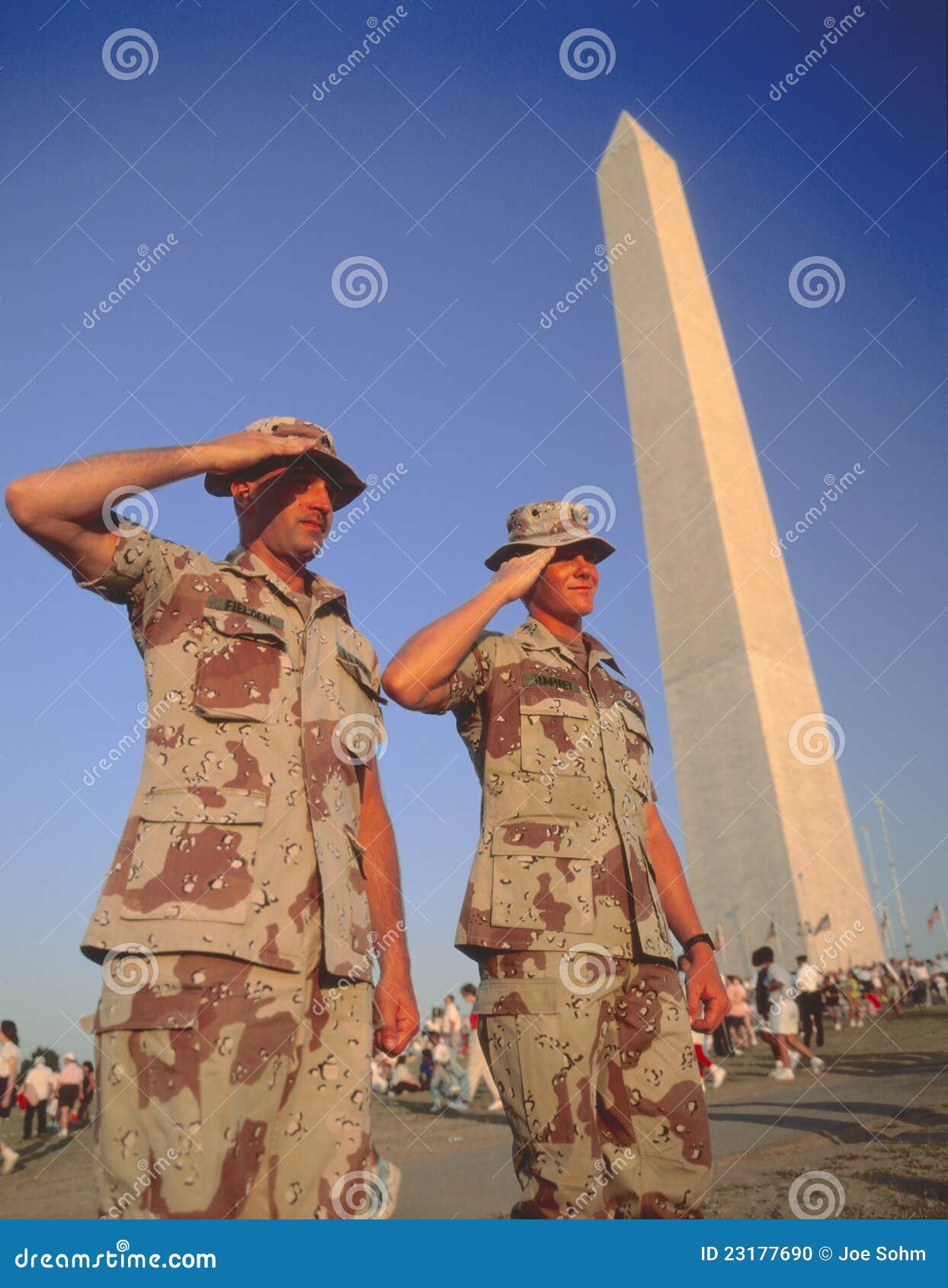 Soldiers salute editorial image. Image of gesturing, 1991 - 23177690