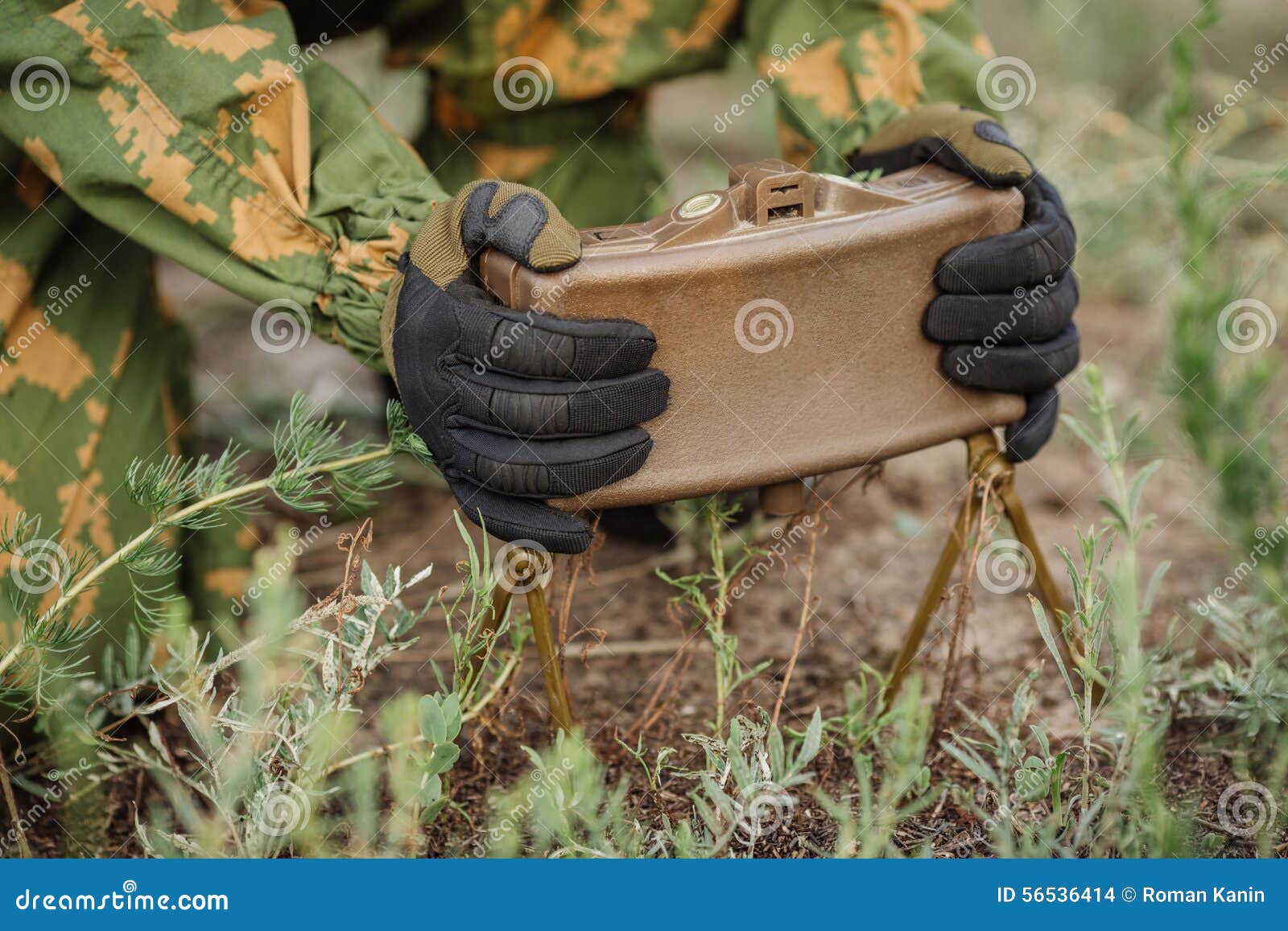 Soldiers Set Mine in the Grass Stock Photo - Image of detector, army ...