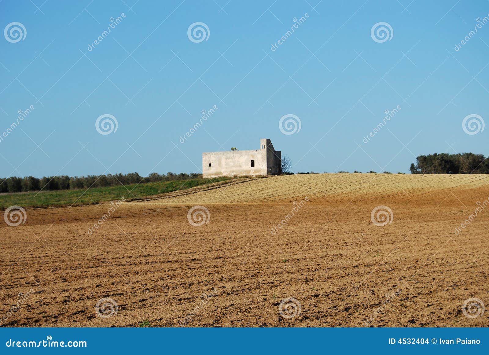 A Solitary and Isolated Country House Stock Photo - Image of grass ...