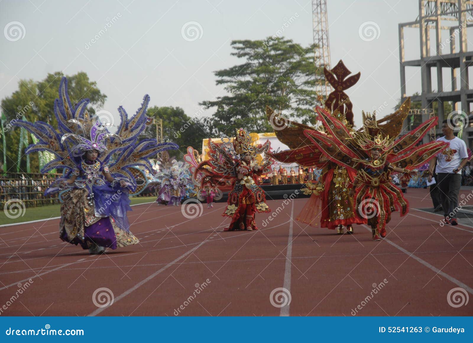 The 2015 SOLO BATIK CARNIVAL PLAN Editorial Stock Photo - Image of solo ...