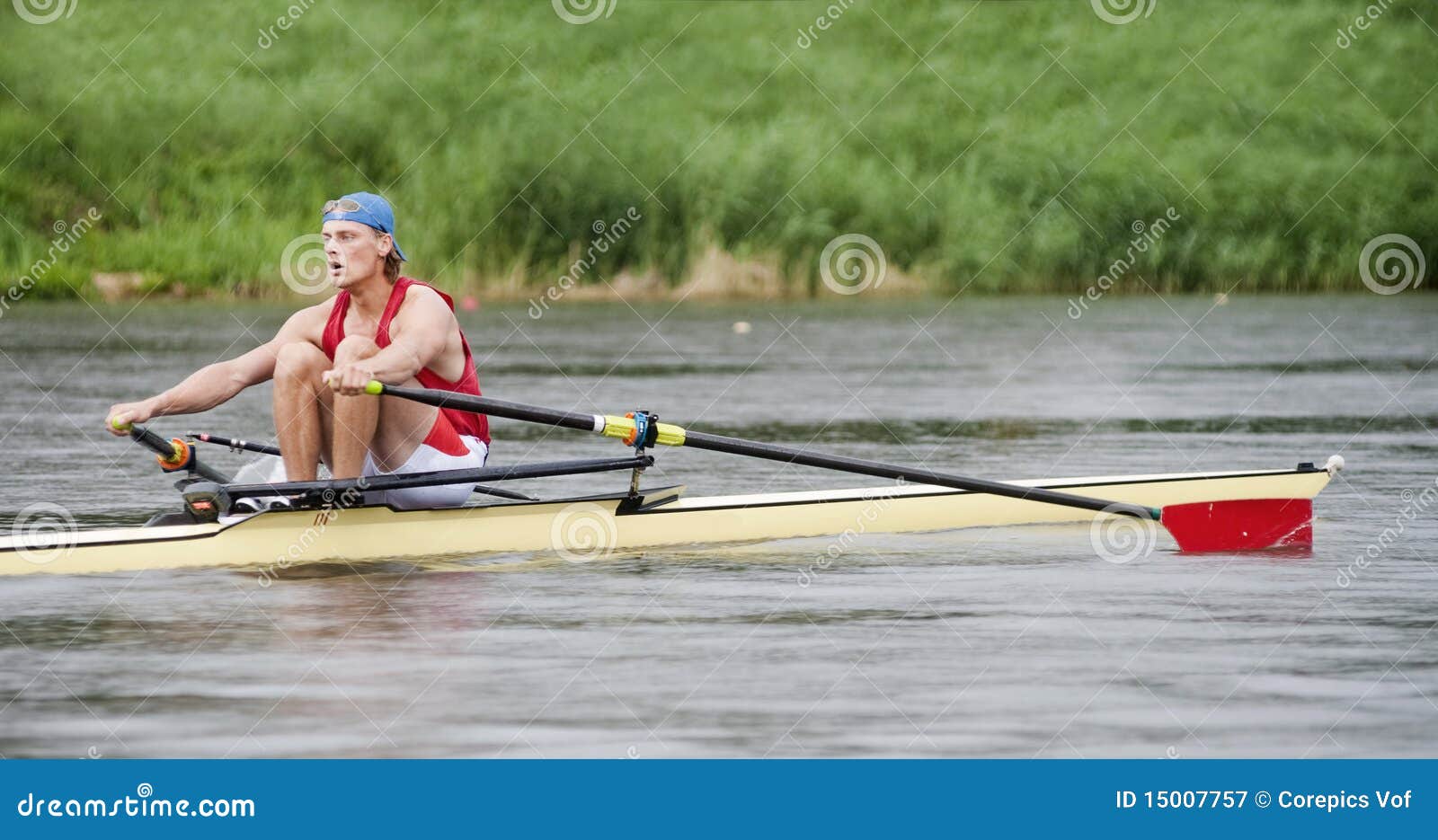 Solo Rowing de hombres imagen de archivo. Imagen de remador - 15007757
