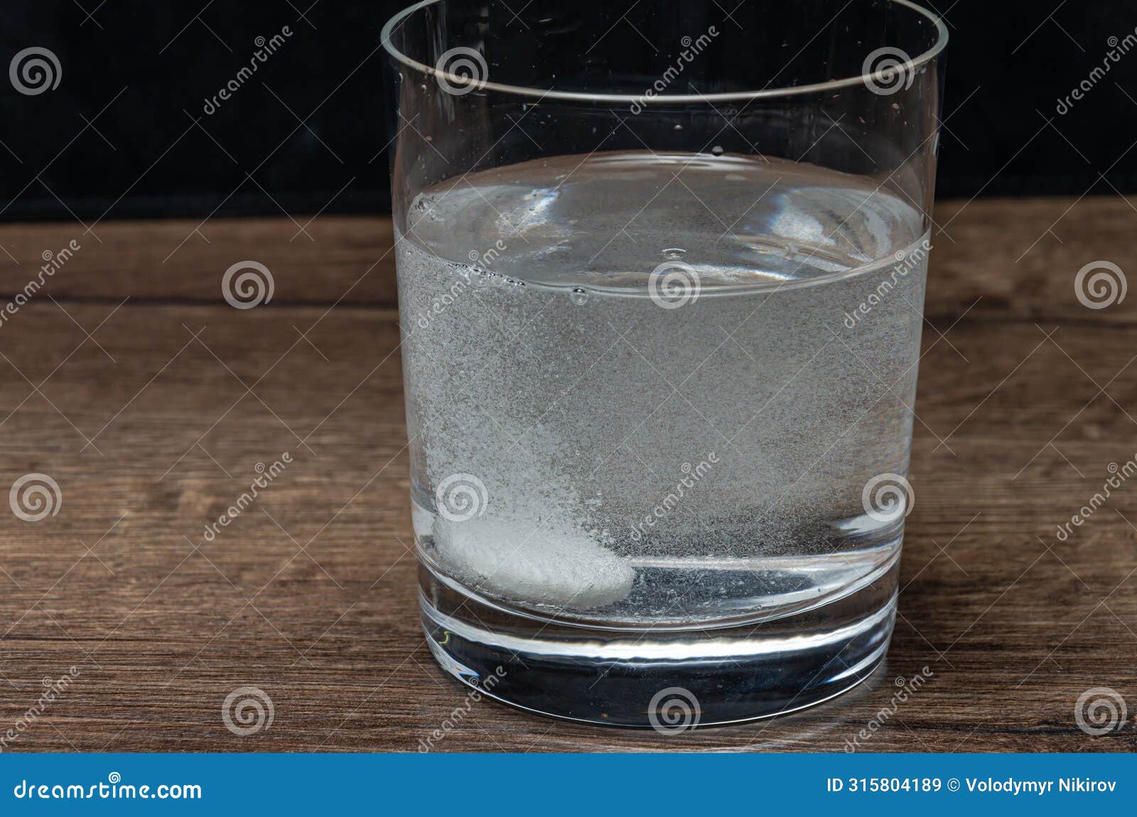 Soluble Effervescent Tablets Dissolve in Water Stock Image - Image of ...