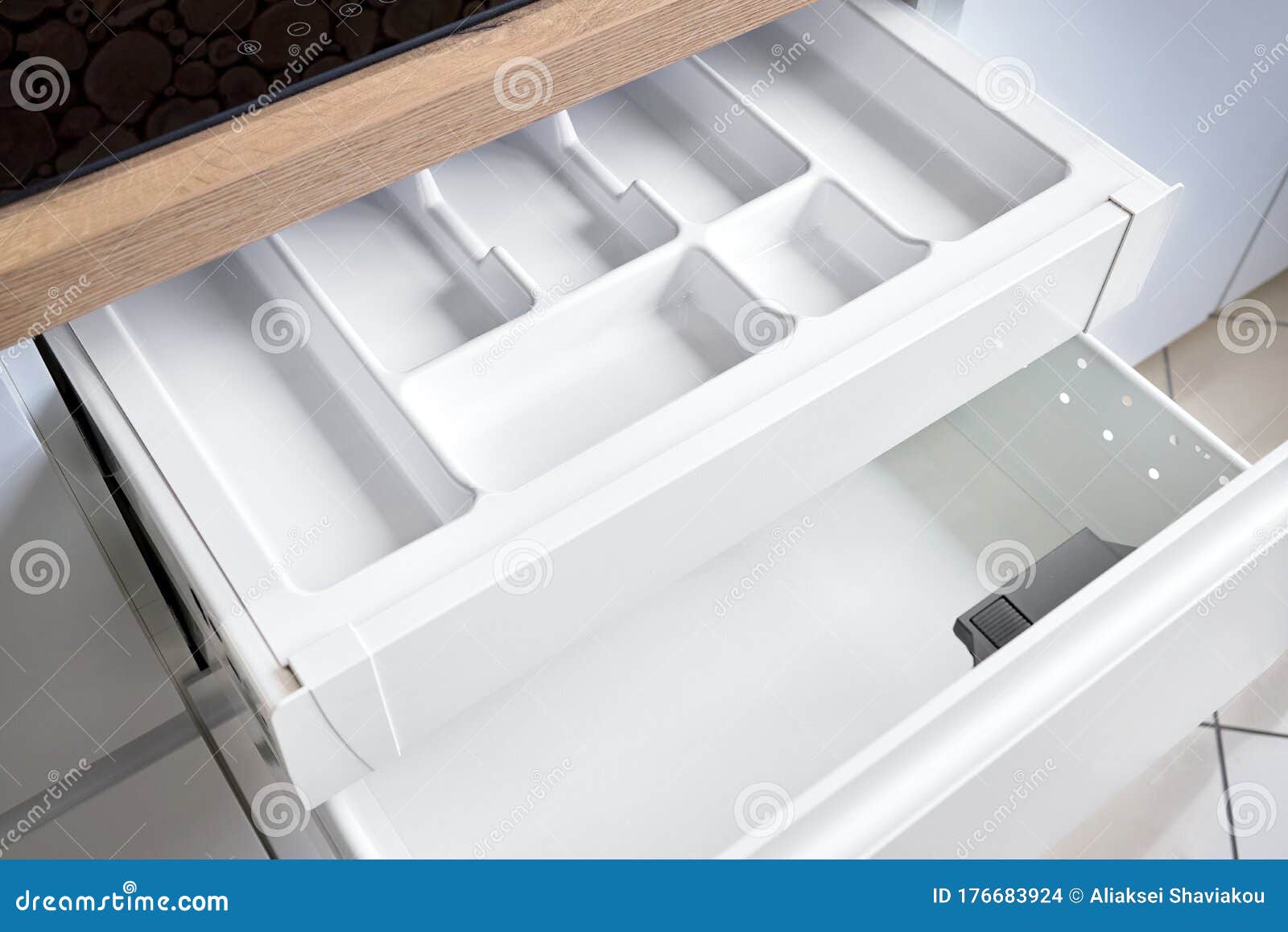 Solution for Placing Kitchen Utensils in Modern Kitchen - Horizontal ...