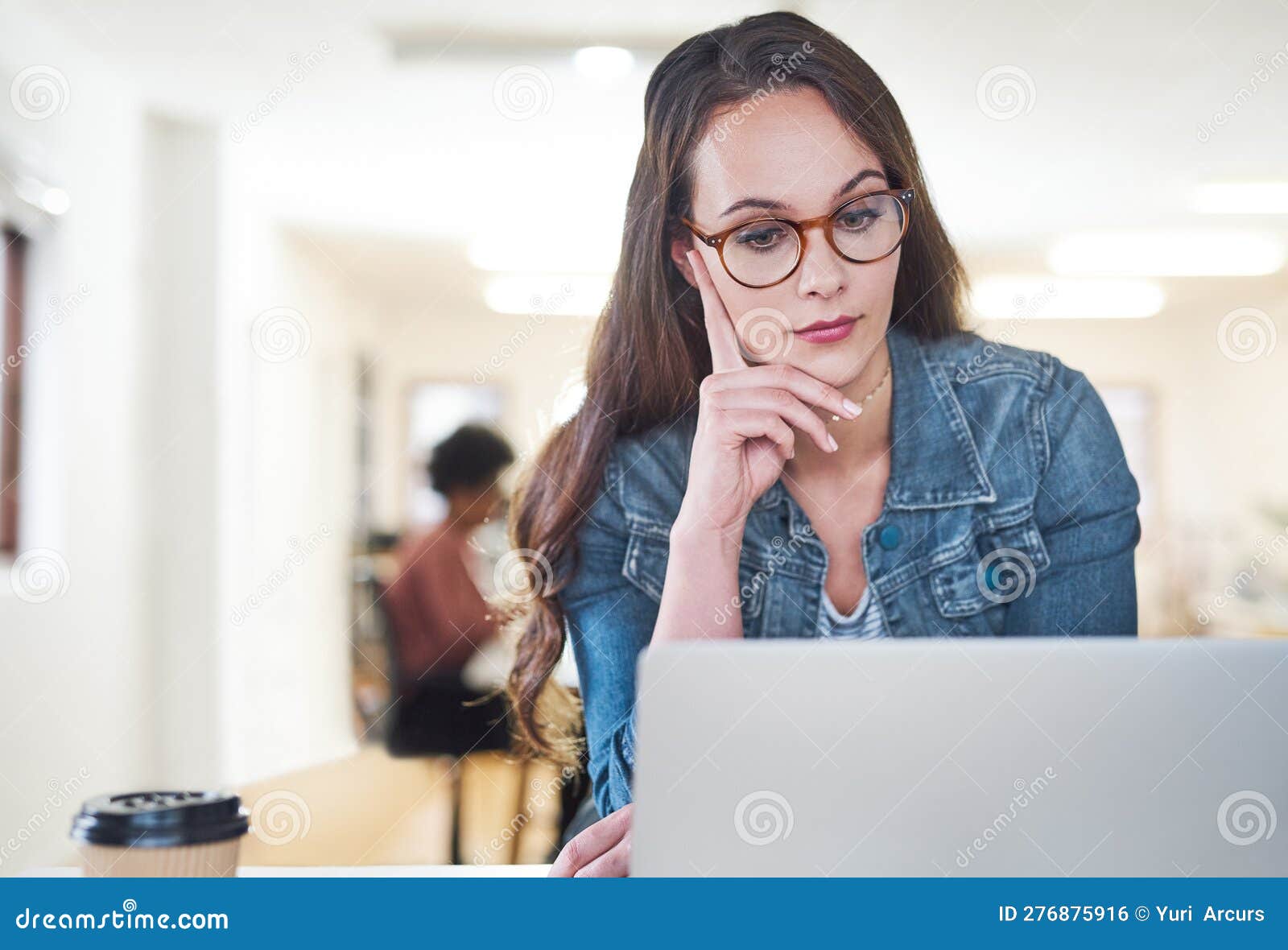 When the Solution is Staring at You in the Face. a Young Businesswoman ...