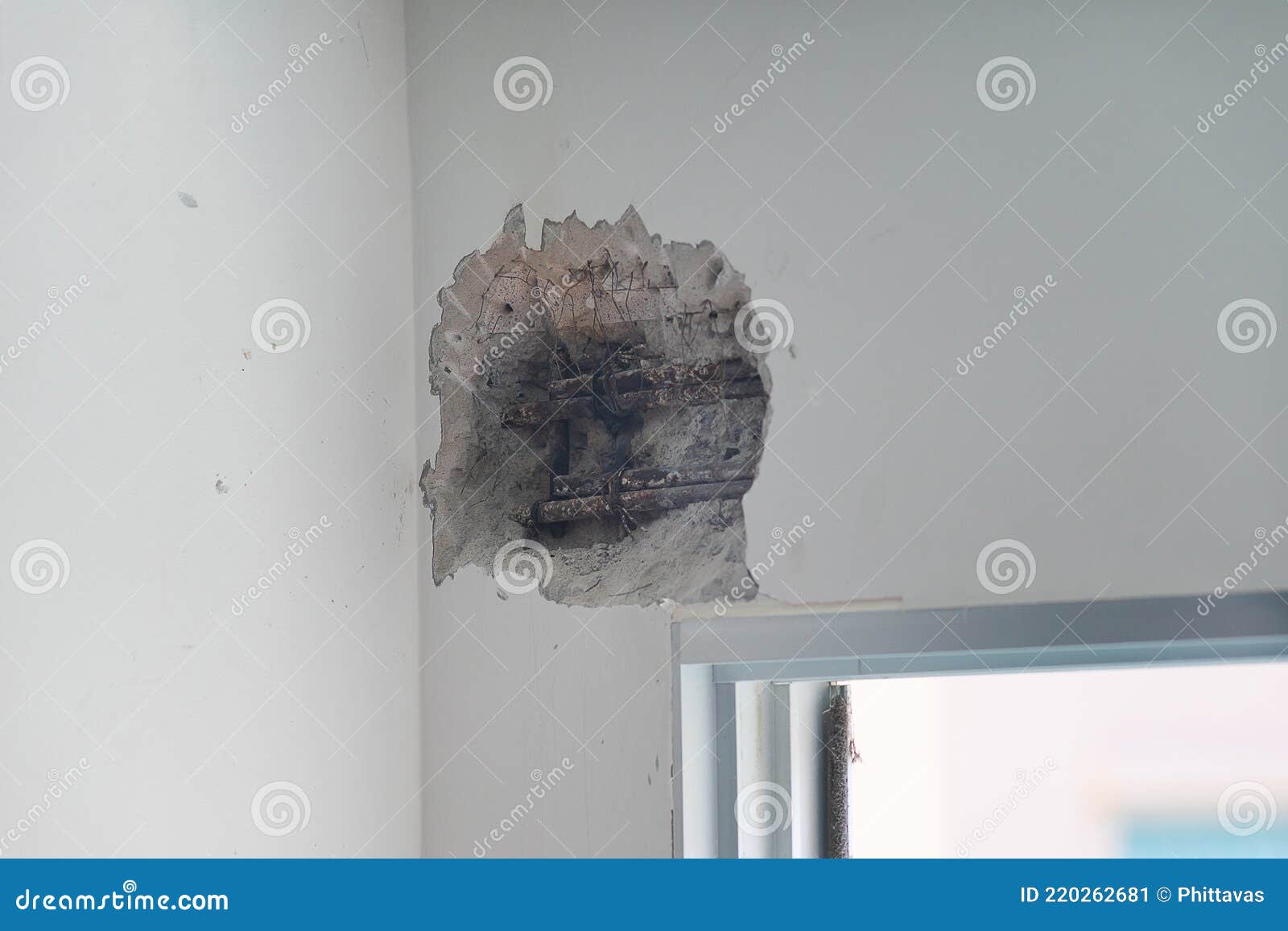 Solved Lintel Failure Problem in Reinforced Concrete Lintel Stock Image ...