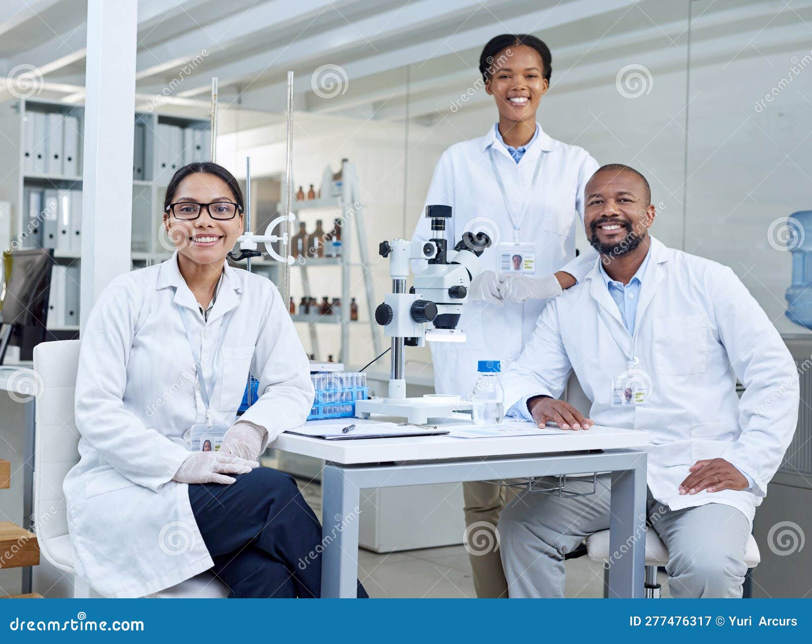 Solving the Workings of the World. Portrait of a Group of Scientists ...