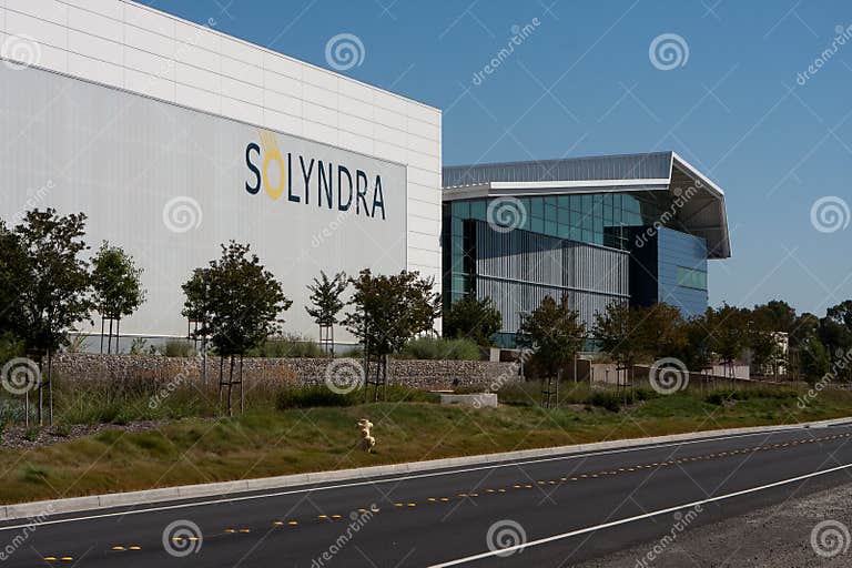 Solyndra - 0799 editorial photography. Image of manufacturing - 21978097