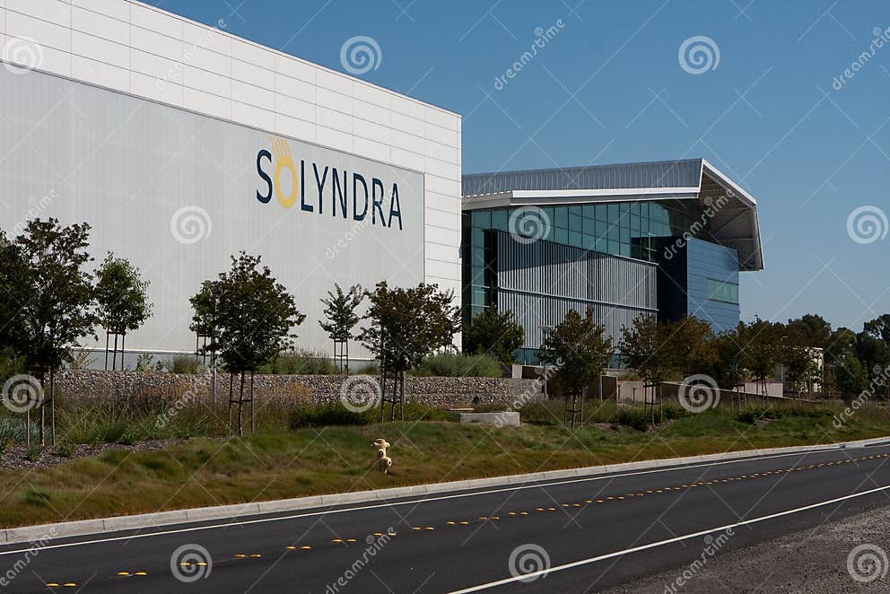 Solyndra - 0799 editorial photography. Image of manufacturing - 21978097