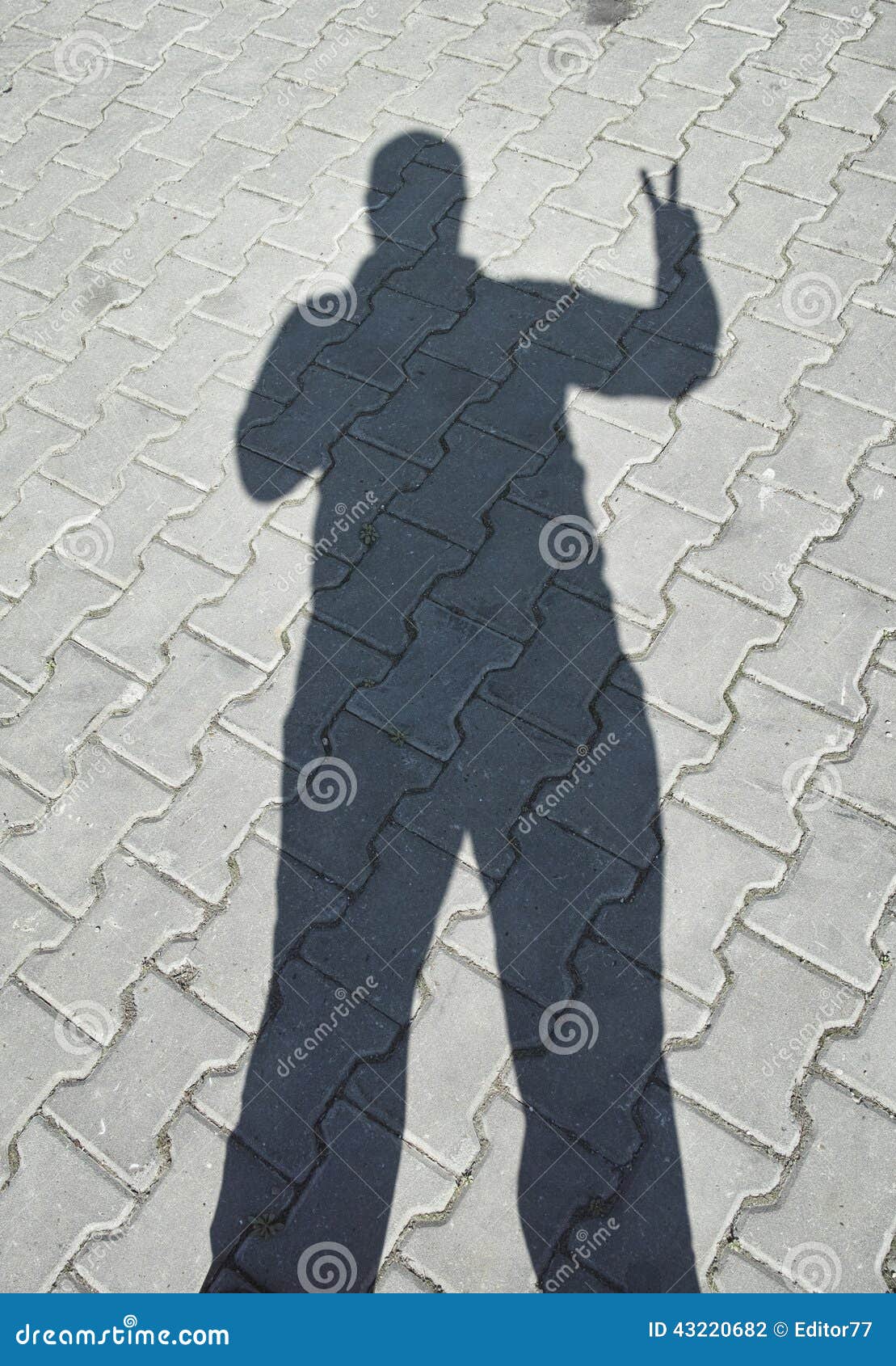 Sombra humana aislada foto de archivo. Imagen de calle - 43220682
