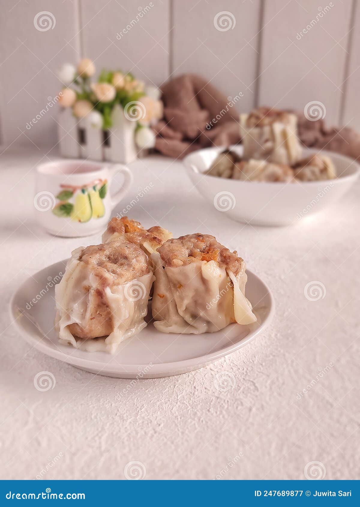 Some Dimsum for a Midday Snack Stock Image - Image of food, midday ...