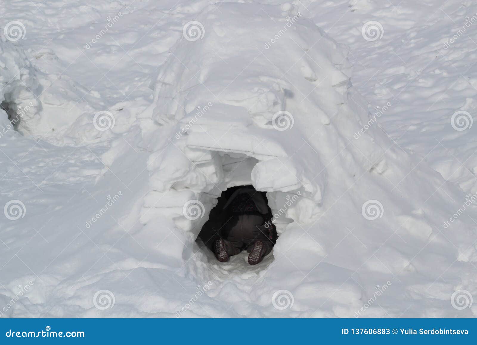 Someone Sitting in an Igloo Stock Image - Image of camping, cave: 137606883
