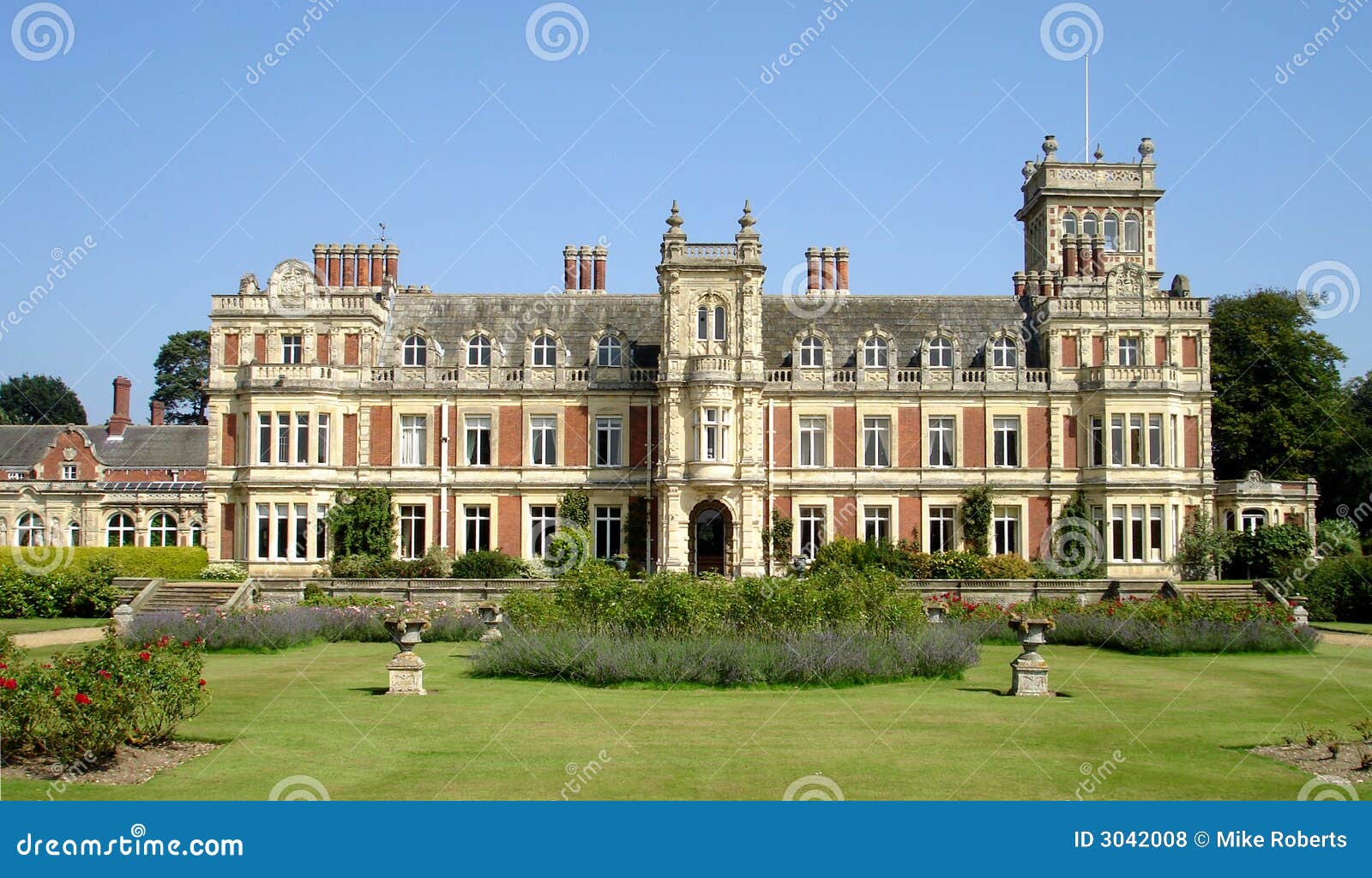 Somerleyton Hall stock photo. Image of grass, green, home - 3042008