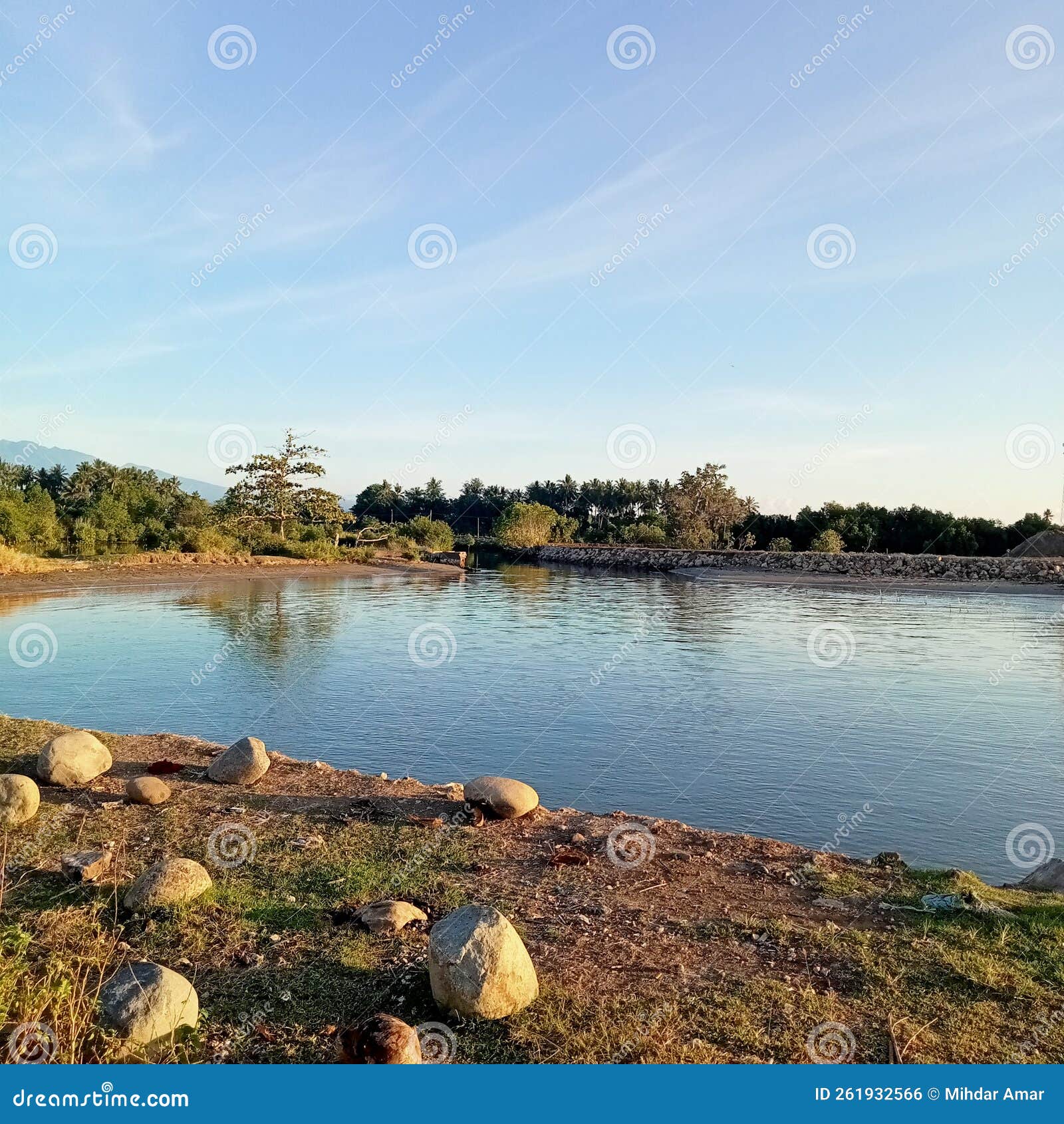 Son River stock photo. Image of like, ocean, river, reservoir - 261932566