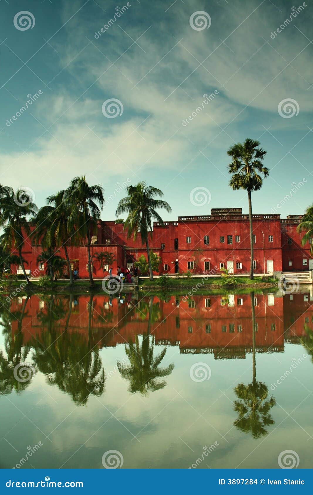 Sonargaon Museum and the Clouds Stock Photo - Image of history, tree ...