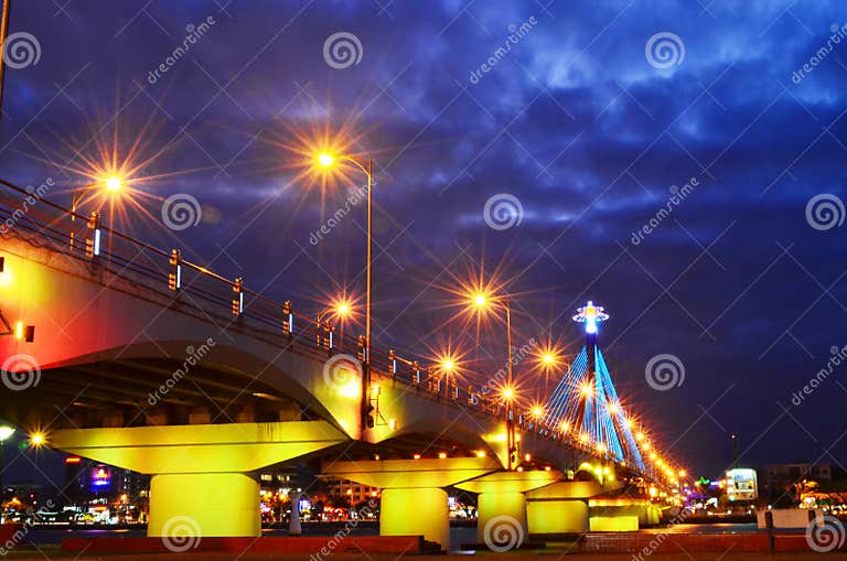 Song Han bridge by night stock image. Image of concrete - 24879007