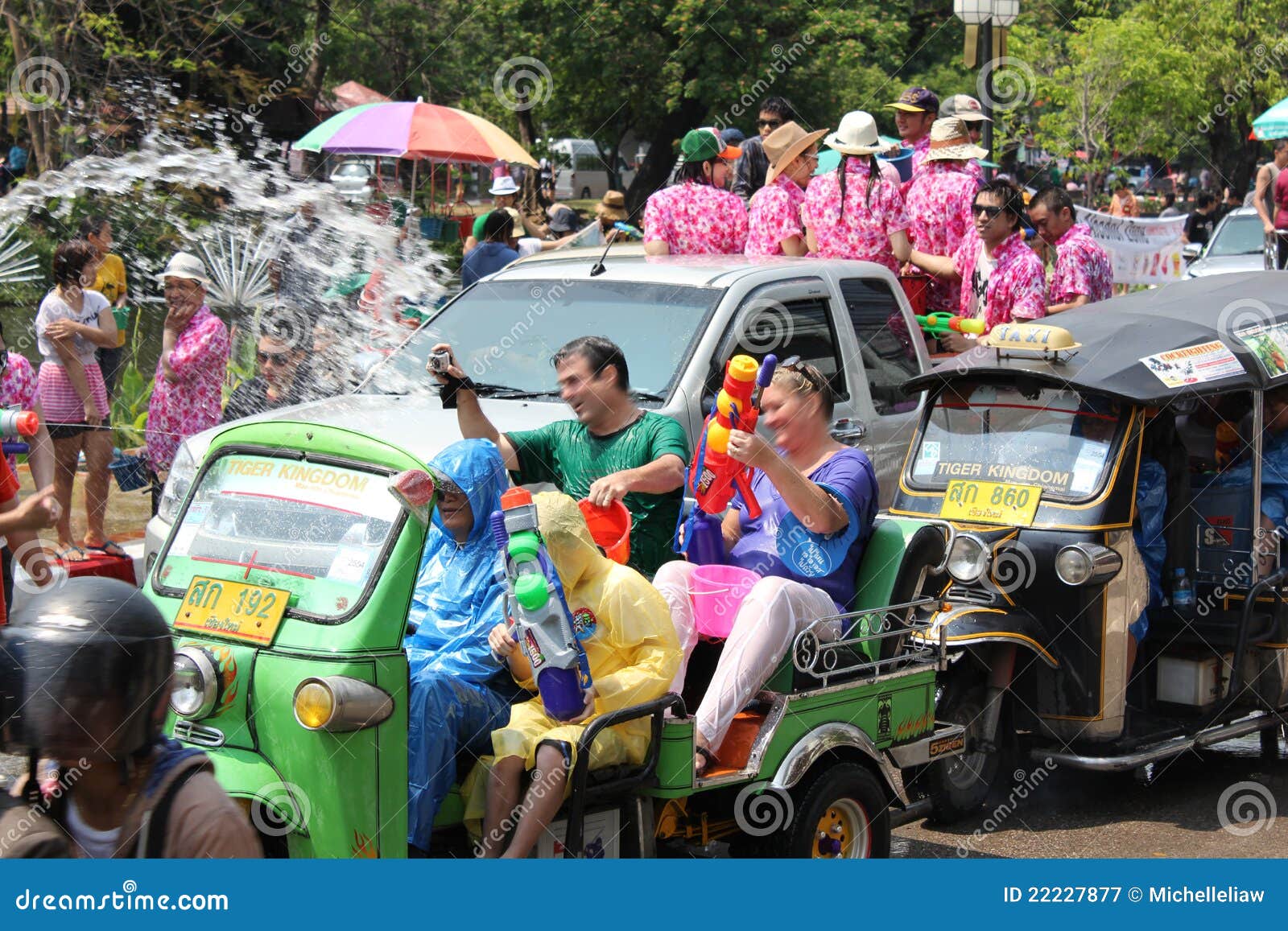 Songkran in Chiang Mai editorial photography. Image of samui - 22227877