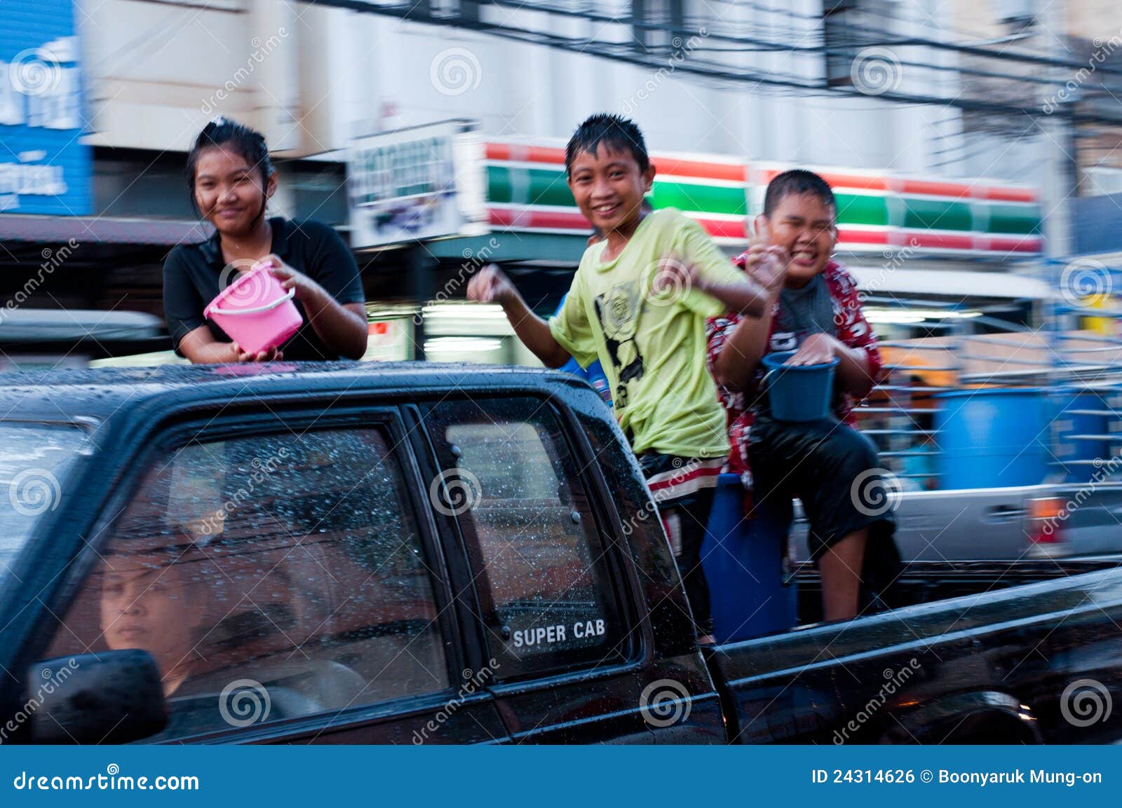 Songkran Festival editorial photo. Image of bangkok, shoot - 24314626