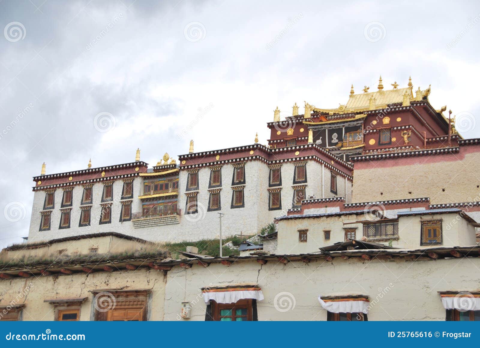 Songzanlin monastery stock photo. Image of roof, faith - 25765616