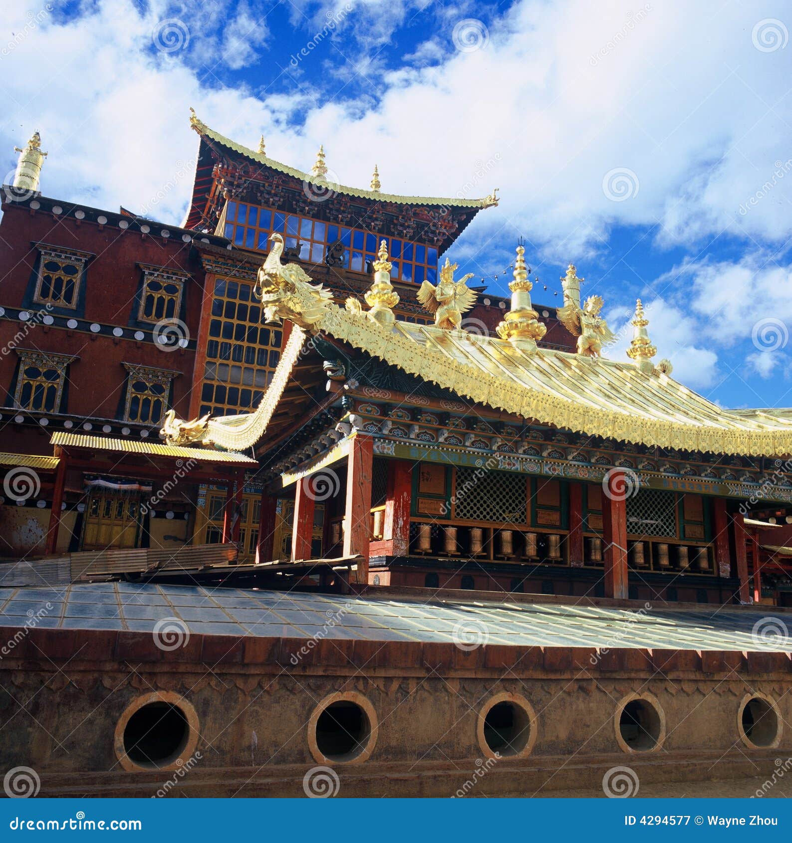 Songzanlin Monastery stock image. Image of colorful, buddha - 4294577