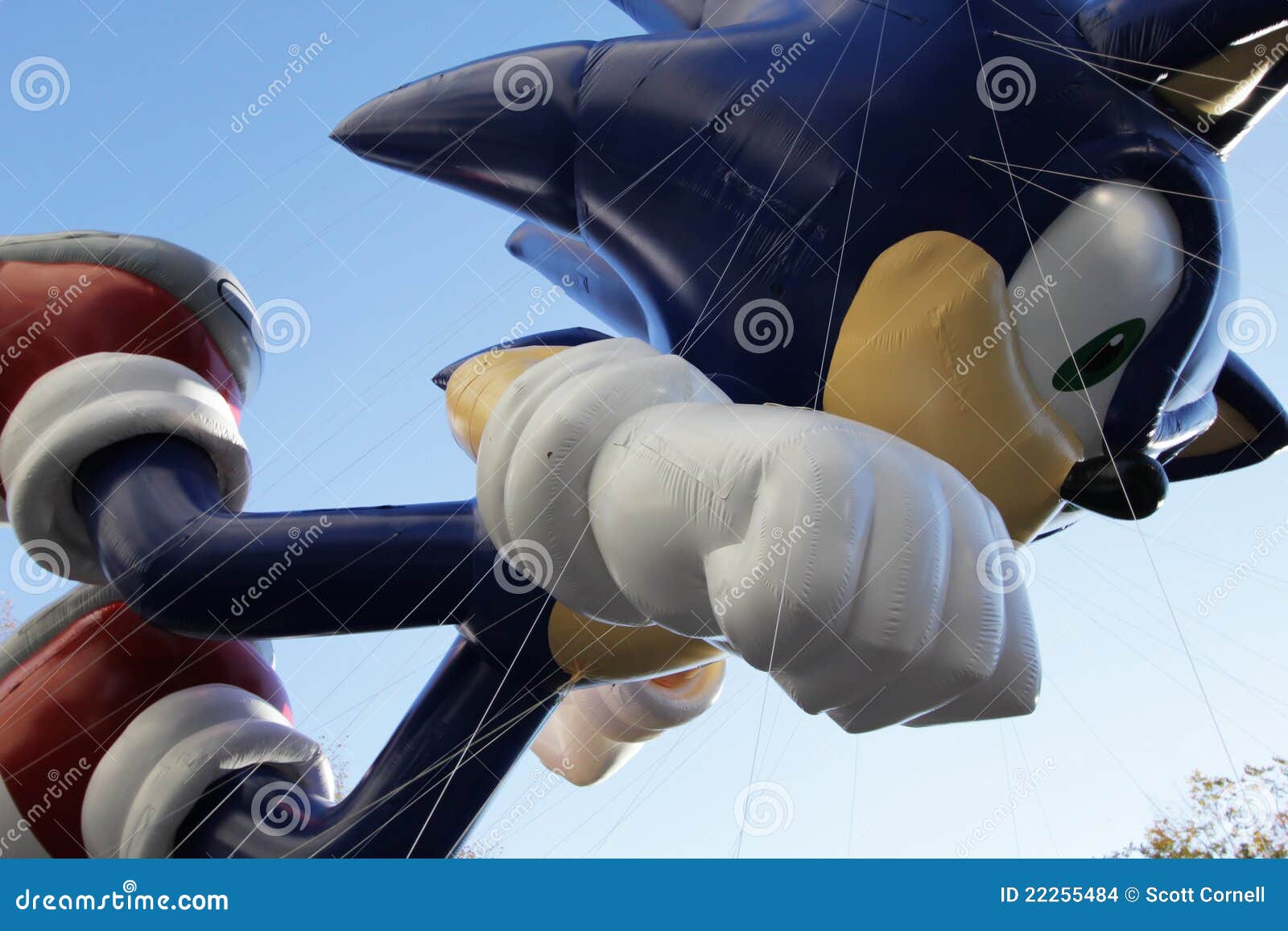 Sonic Balloon on Sky in Macy S Parade Editorial Stock Image - Image of ...