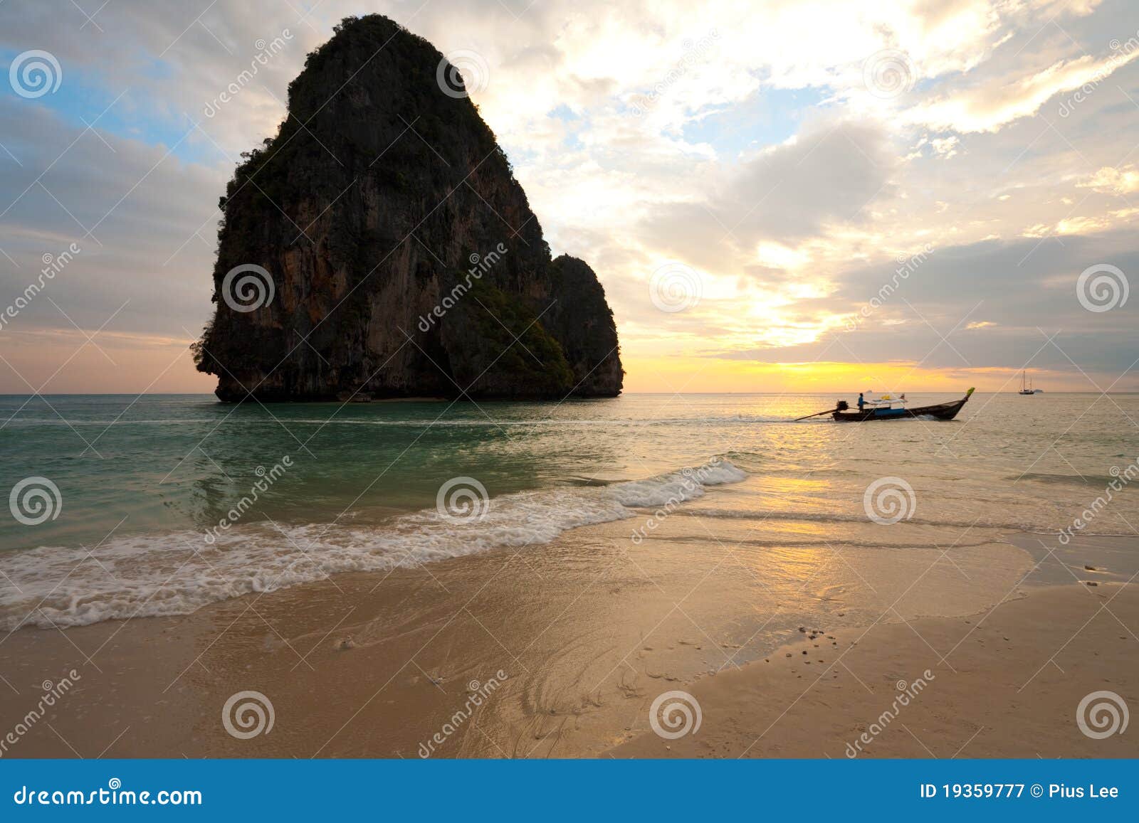 Sonnenuntergang-Boot Railay Strand Thailand Horizontal Stockbild - Bild ...