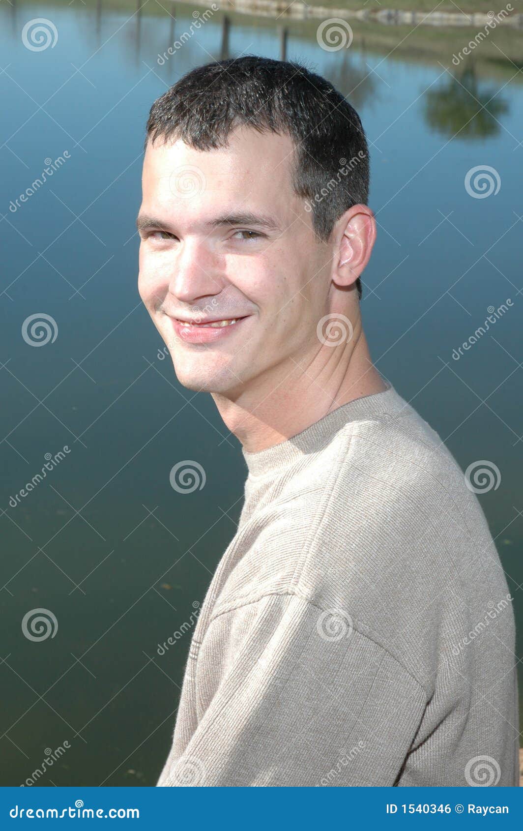 Sonrisa foto de archivo. Imagen de prudente, meditativo - 1540346