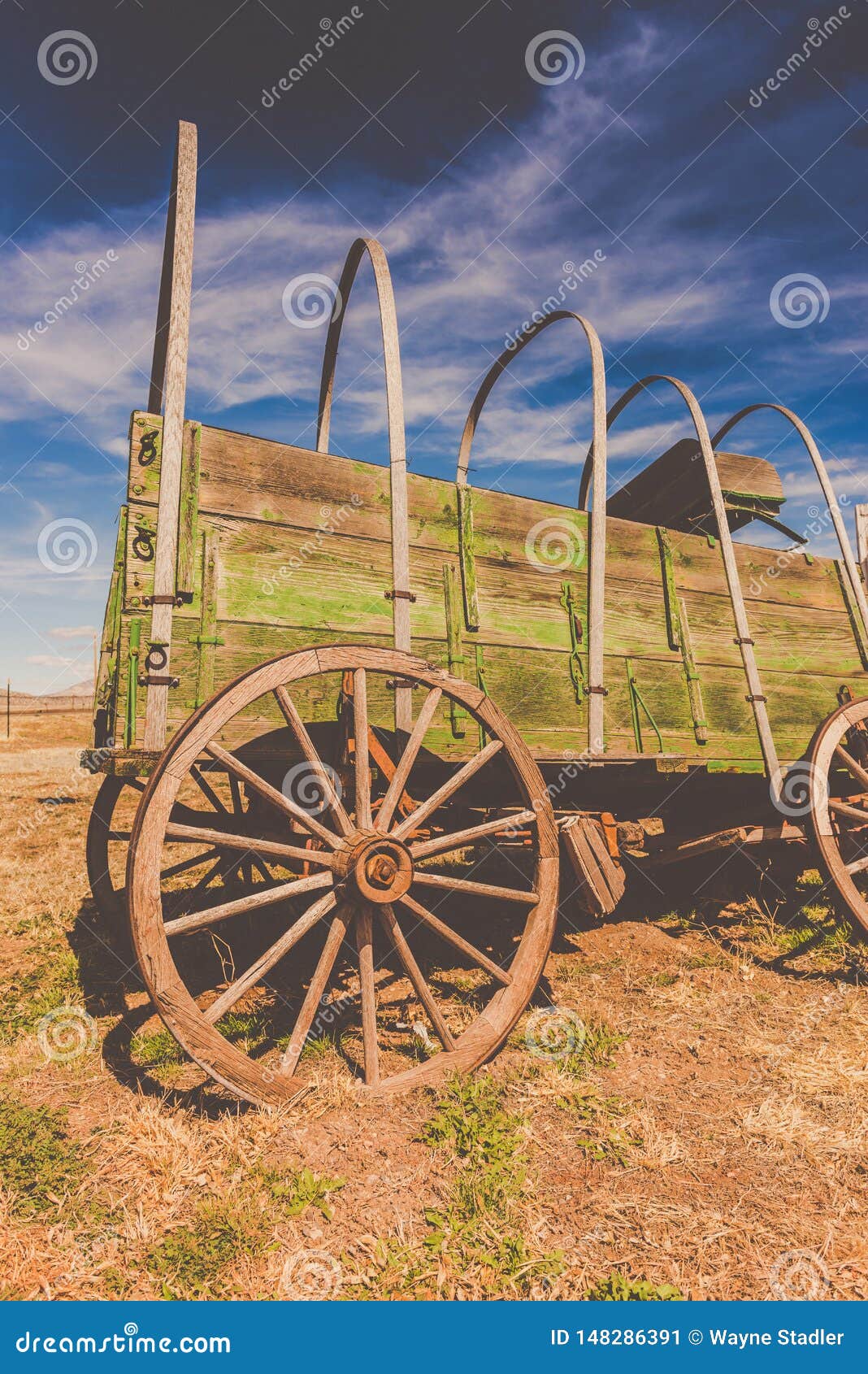 Weathered and Old Rustic Wagon Wheel Stock Image - Image of round, cart ...