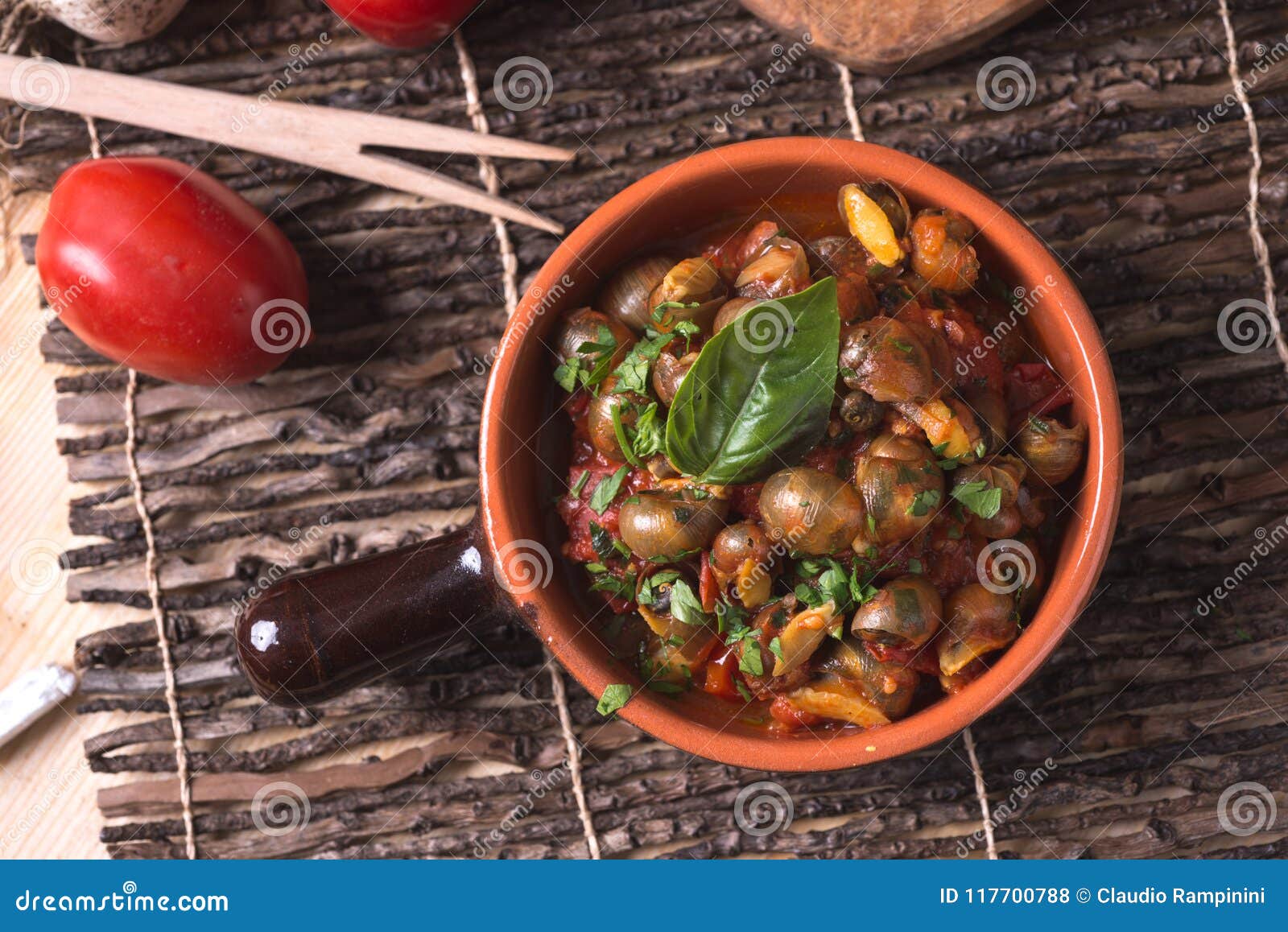 Sopa De La Comida Del Caracol Foto de archivo - Imagen de comida ...