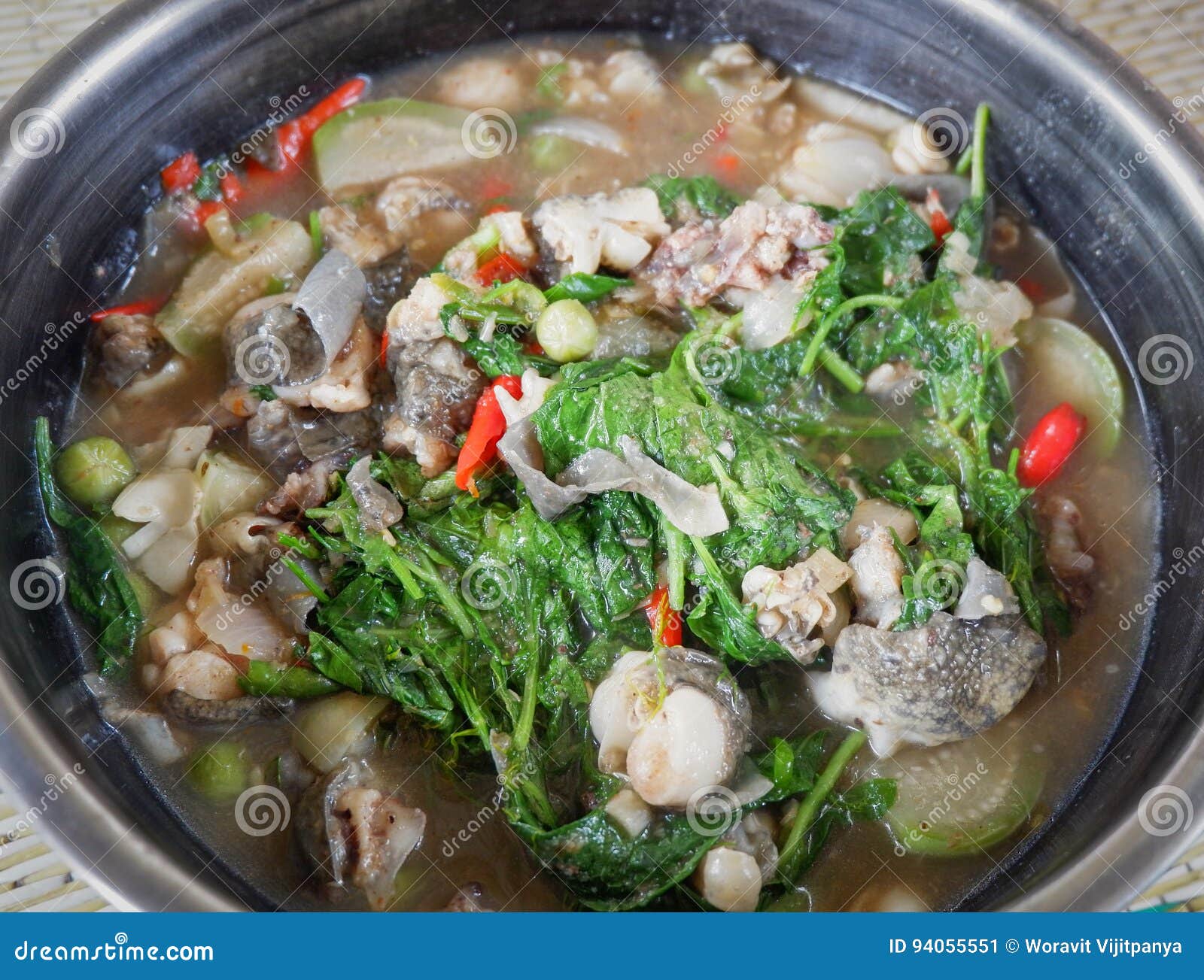 Sopa de la rana imagen de archivo. Imagen de cocinado - 94055551