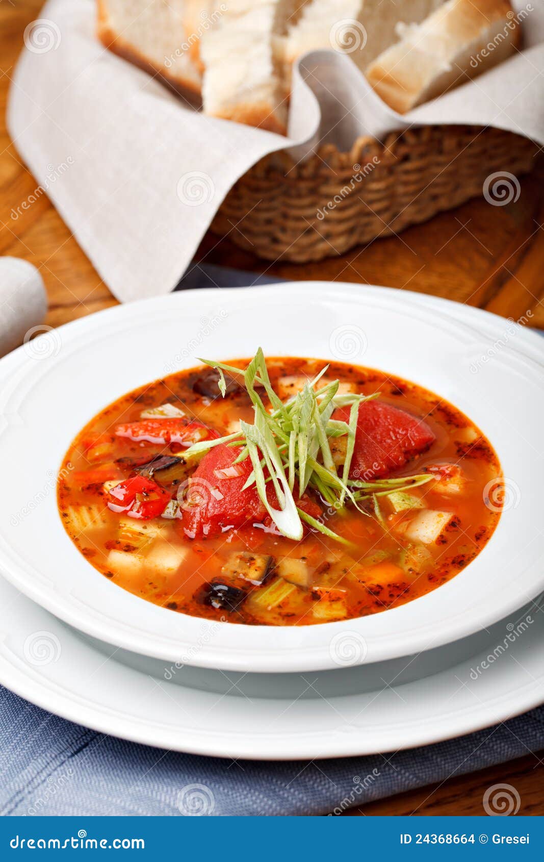 Sopa italiana foto de archivo. Imagen de imagen, sopa - 24368664