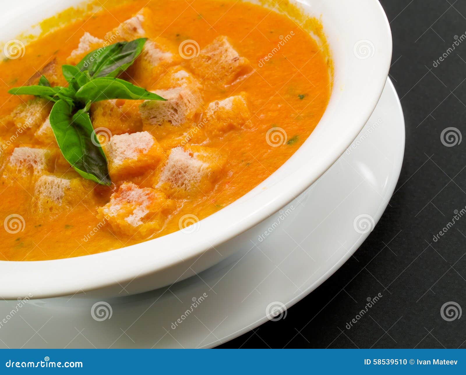 Sopa italiana foto de archivo. Imagen de almuerzo, negro - 58539510