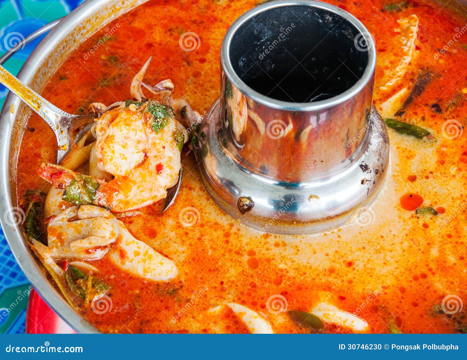 Sopa Picante De La Gamba Tailandesa. Foto de archivo - Imagen de rojo ...
